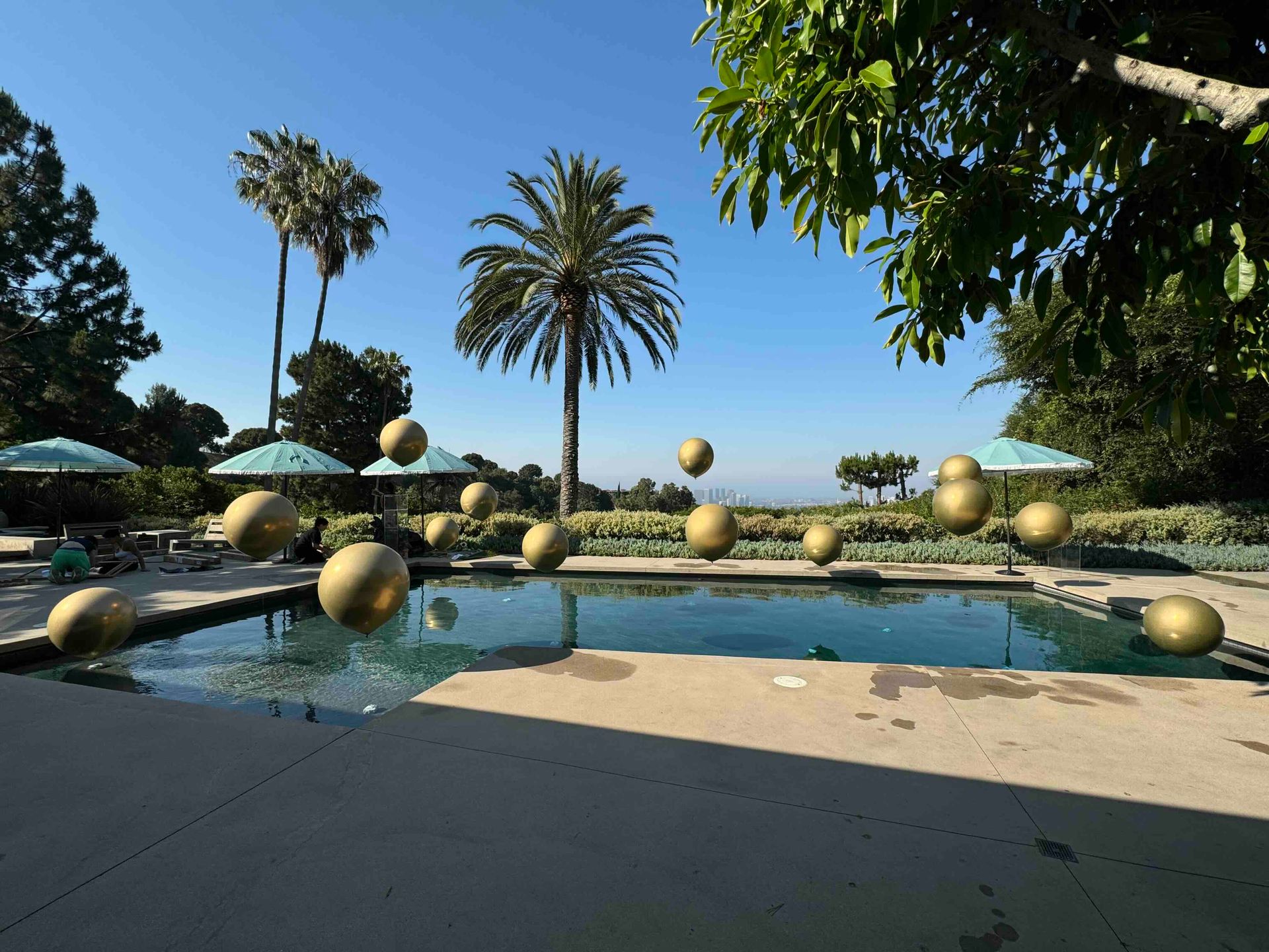 Pool Balloons by The Balloon Guy | Los Angeles, CA