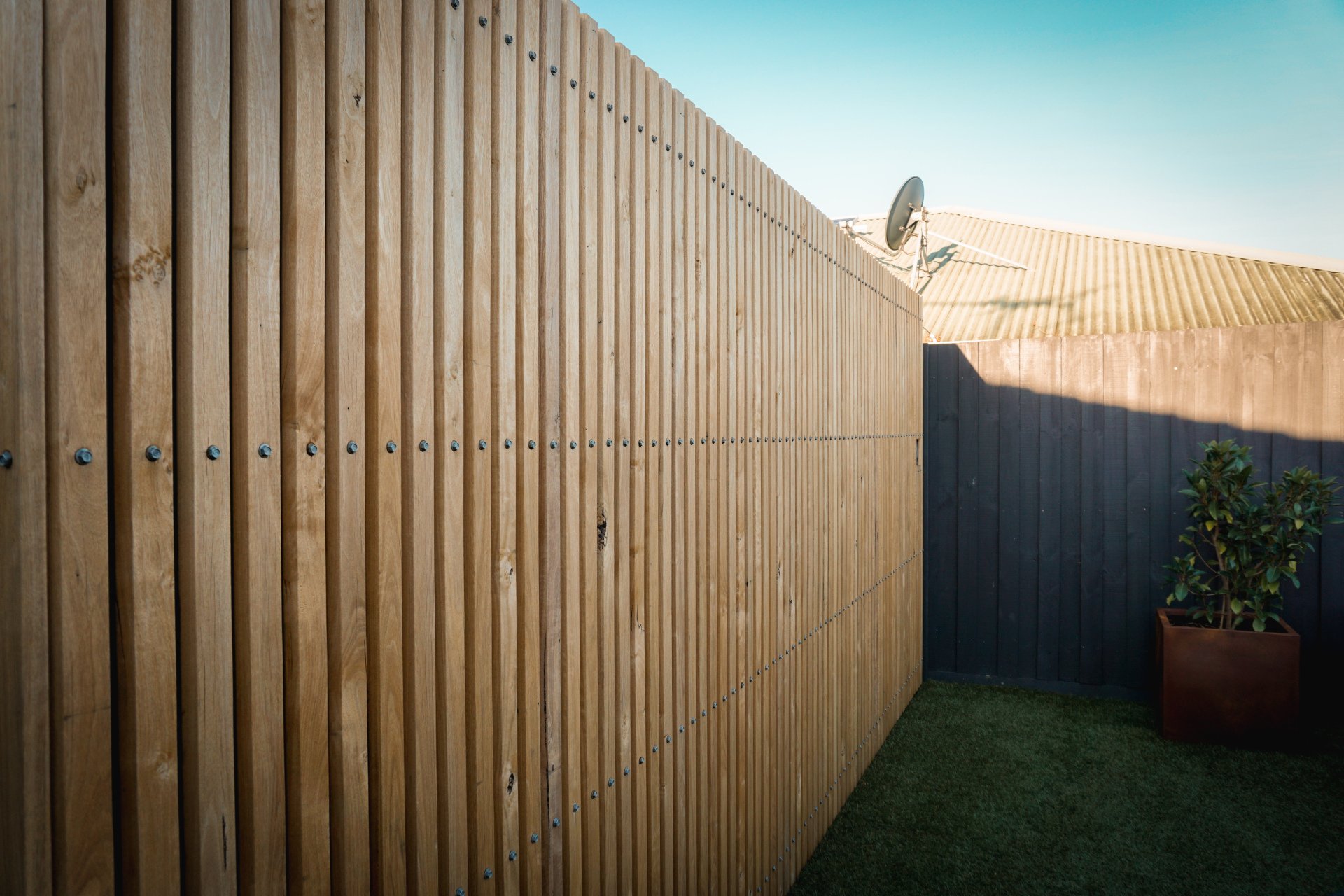 Swing Gates | Cheltenham, VIC | Park Avenue Wrought Iron