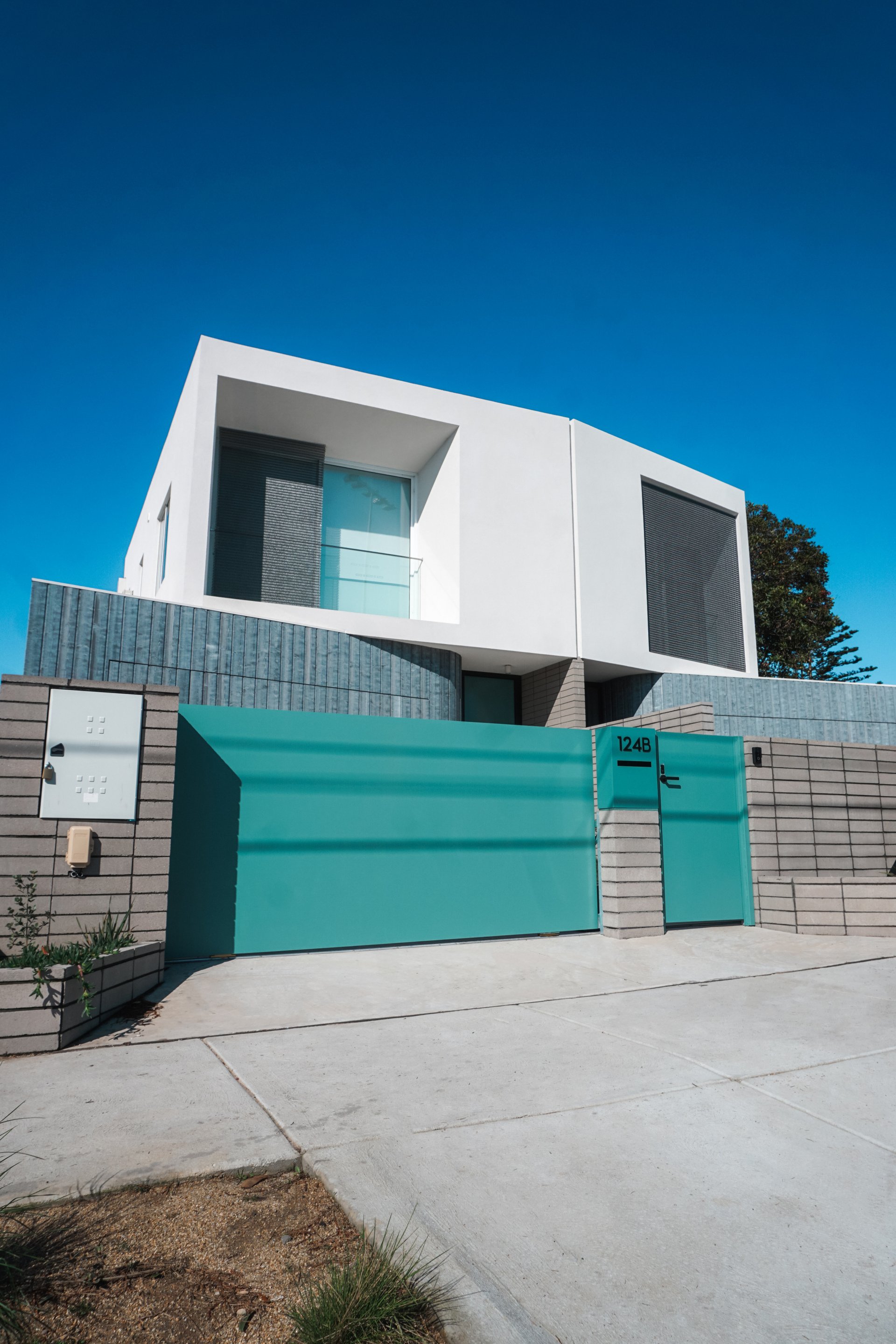 Swing Gates | Cheltenham, VIC | Park Avenue Wrought Iron