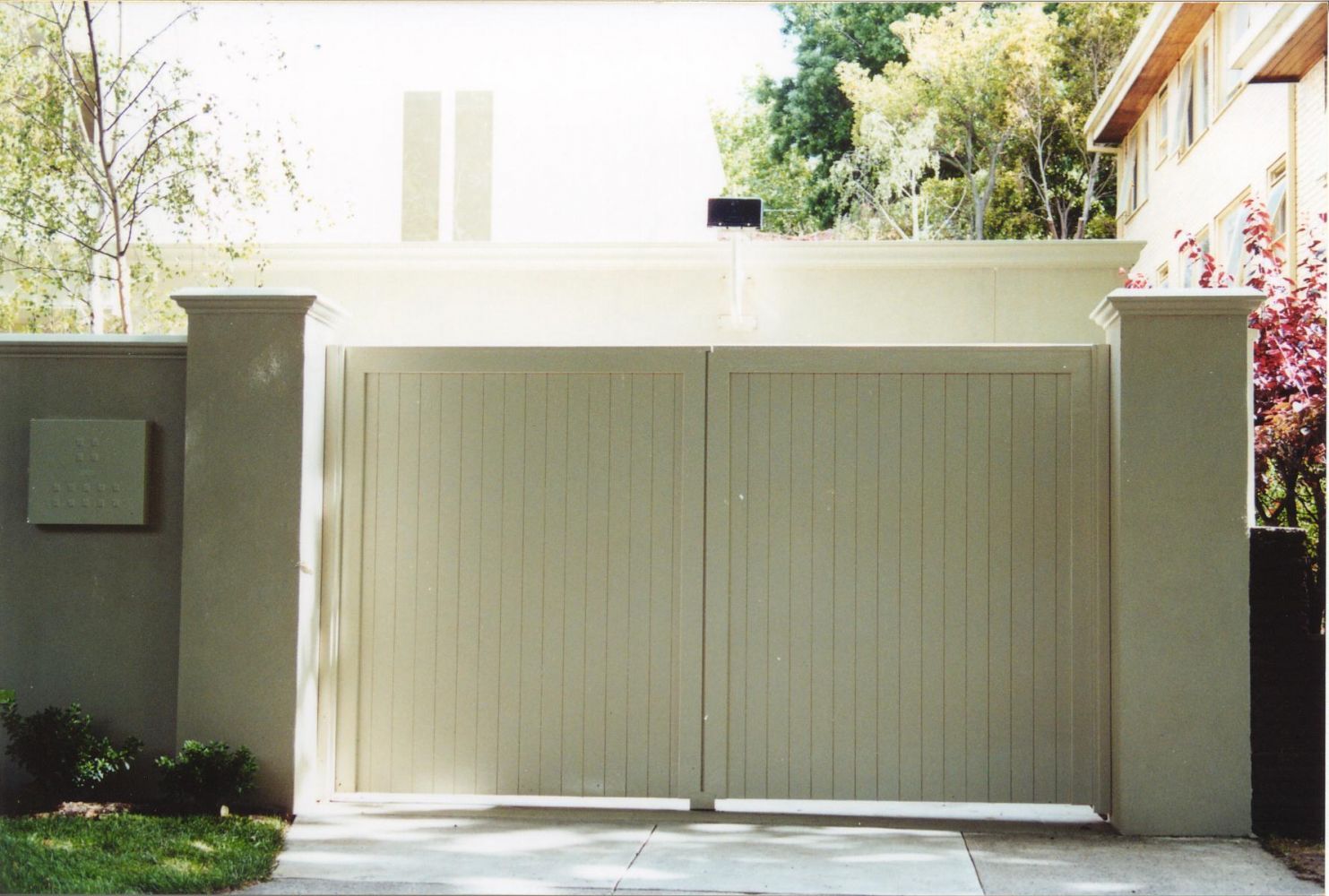 Swing Gates | Cheltenham, VIC | Park Avenue Wrought Iron