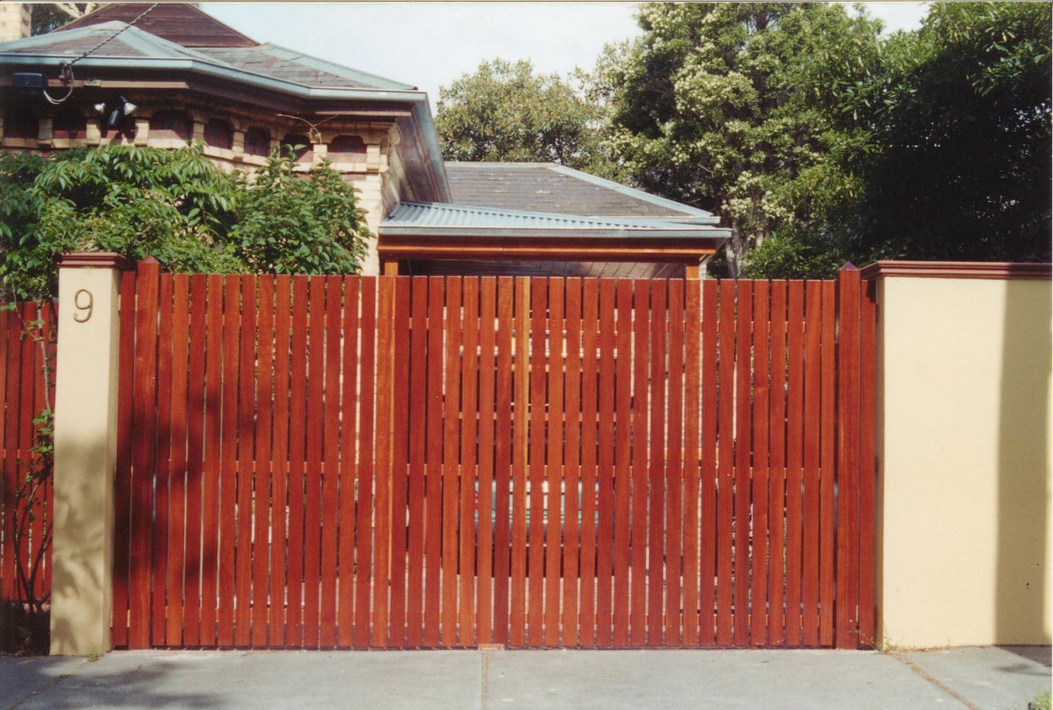 Swing Gates | Cheltenham, VIC | Park Avenue Wrought Iron