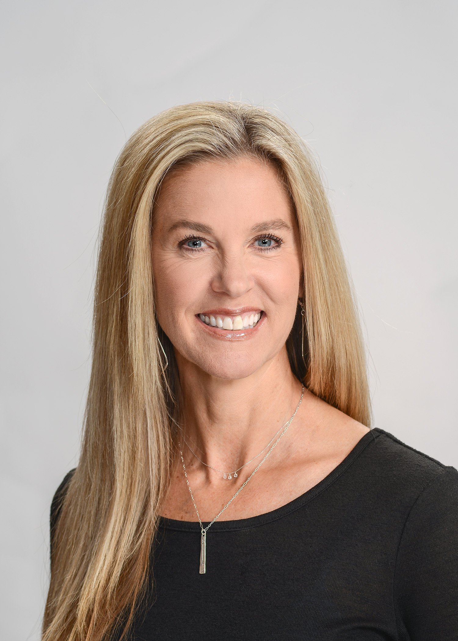 VisualEyes Eye Clinic | About Us