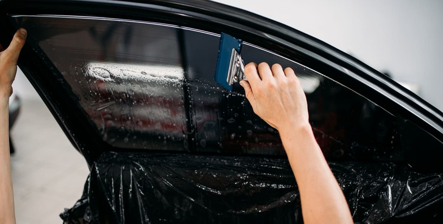 How to Choose the Right Window Tinting Film for Your Car