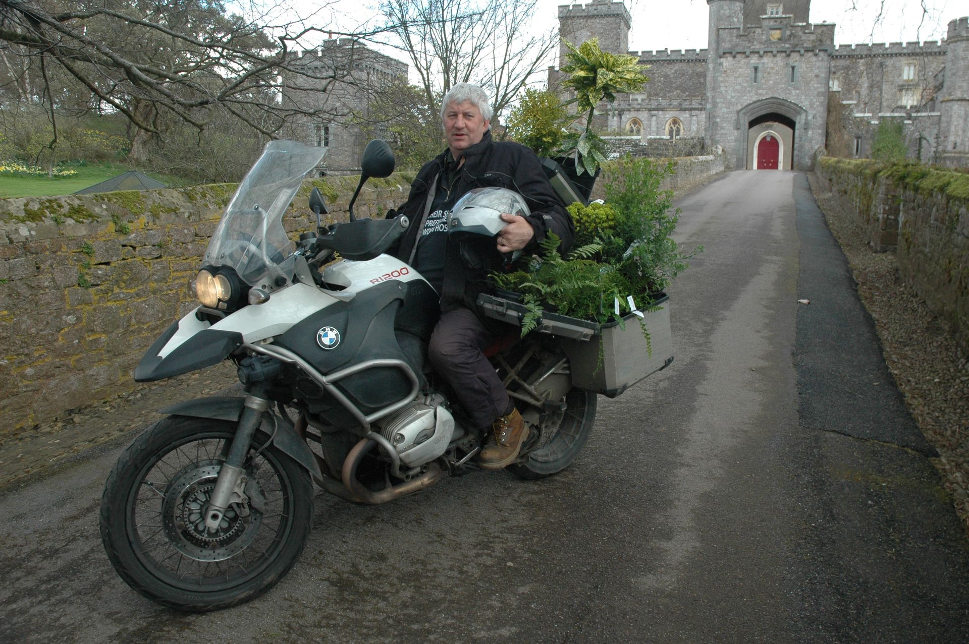 Unique Gardens in Devon | National Hosta & Agapanthus Collections