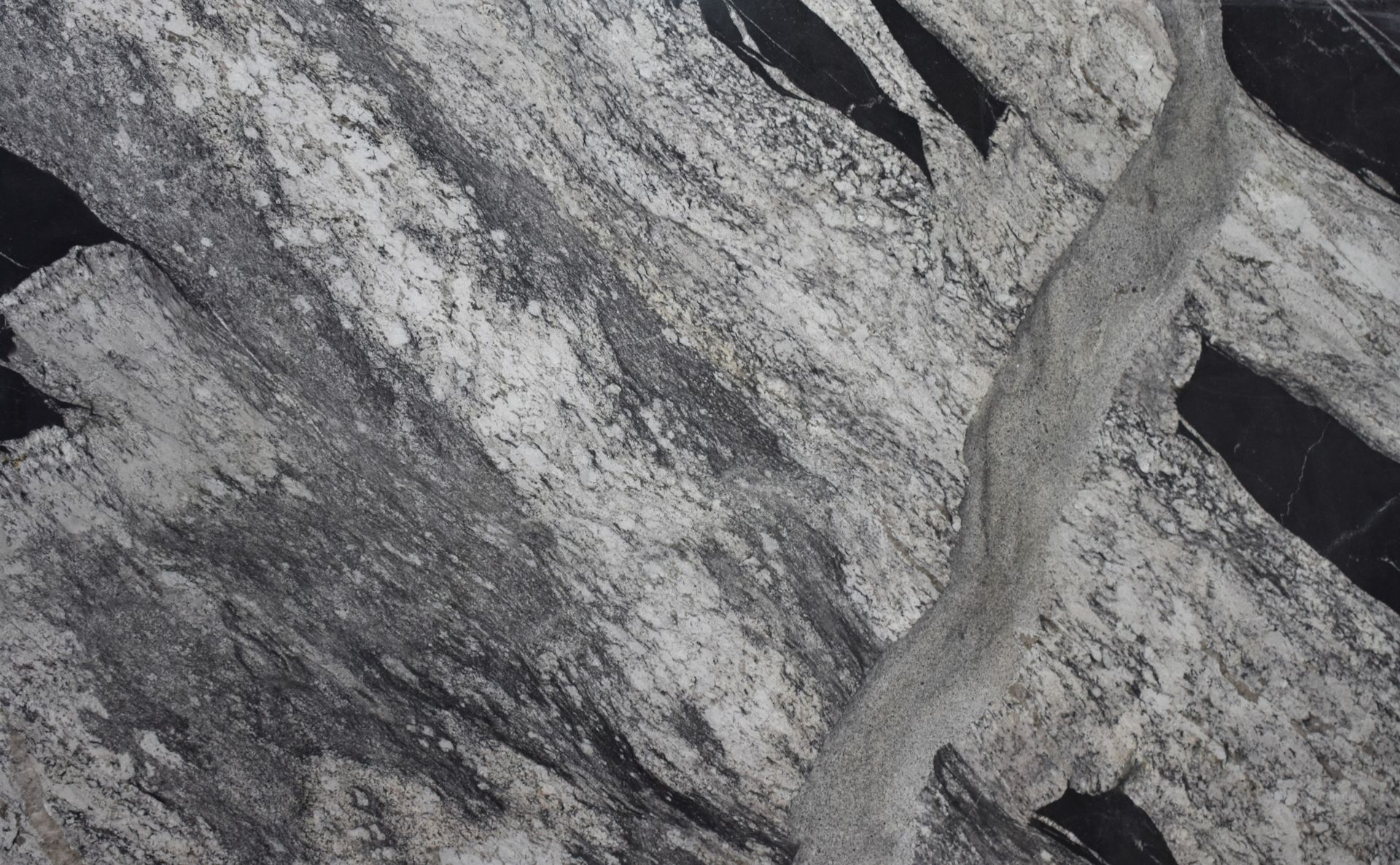 Corian Quartz Calacatta Medallion