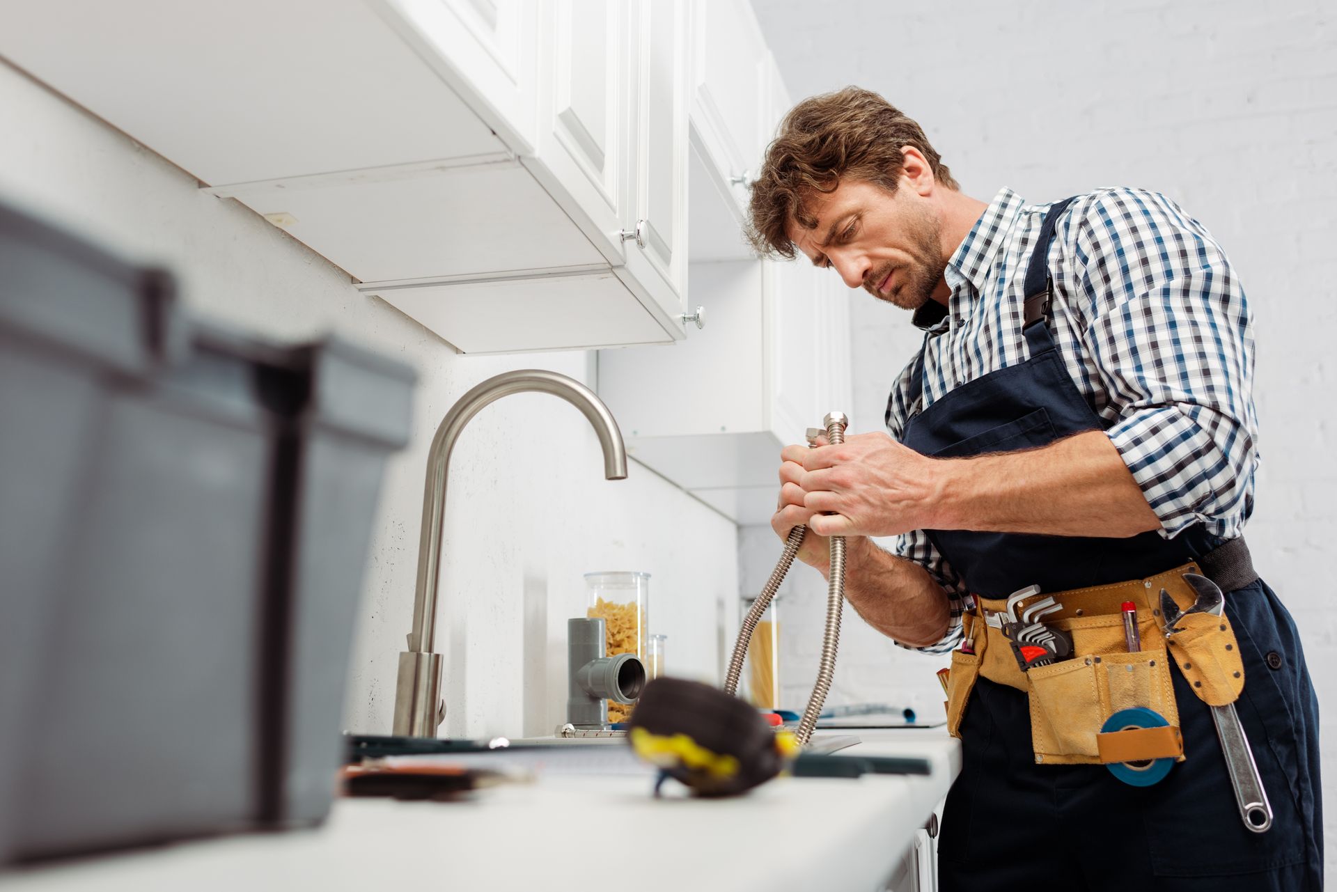 24-Hour Emergency Plumbing: When and Why to Call a Professional