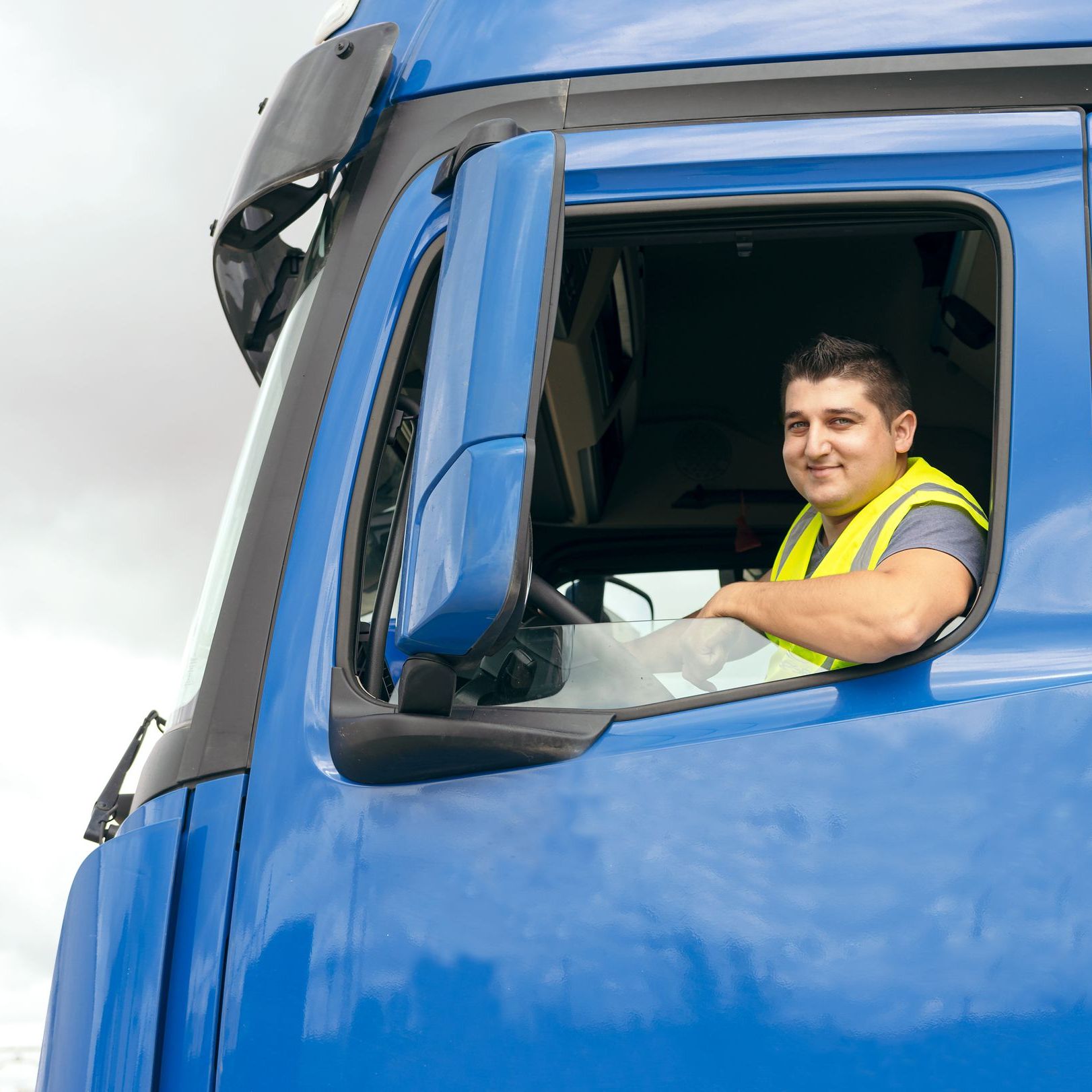 Class 1 | Winnipeg, MB | Professional Transport Driver Training