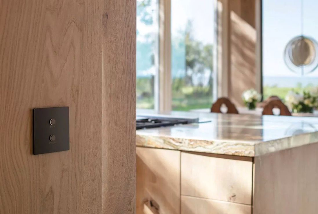 Lutron | Commercial Shades Systems | Elite Pro