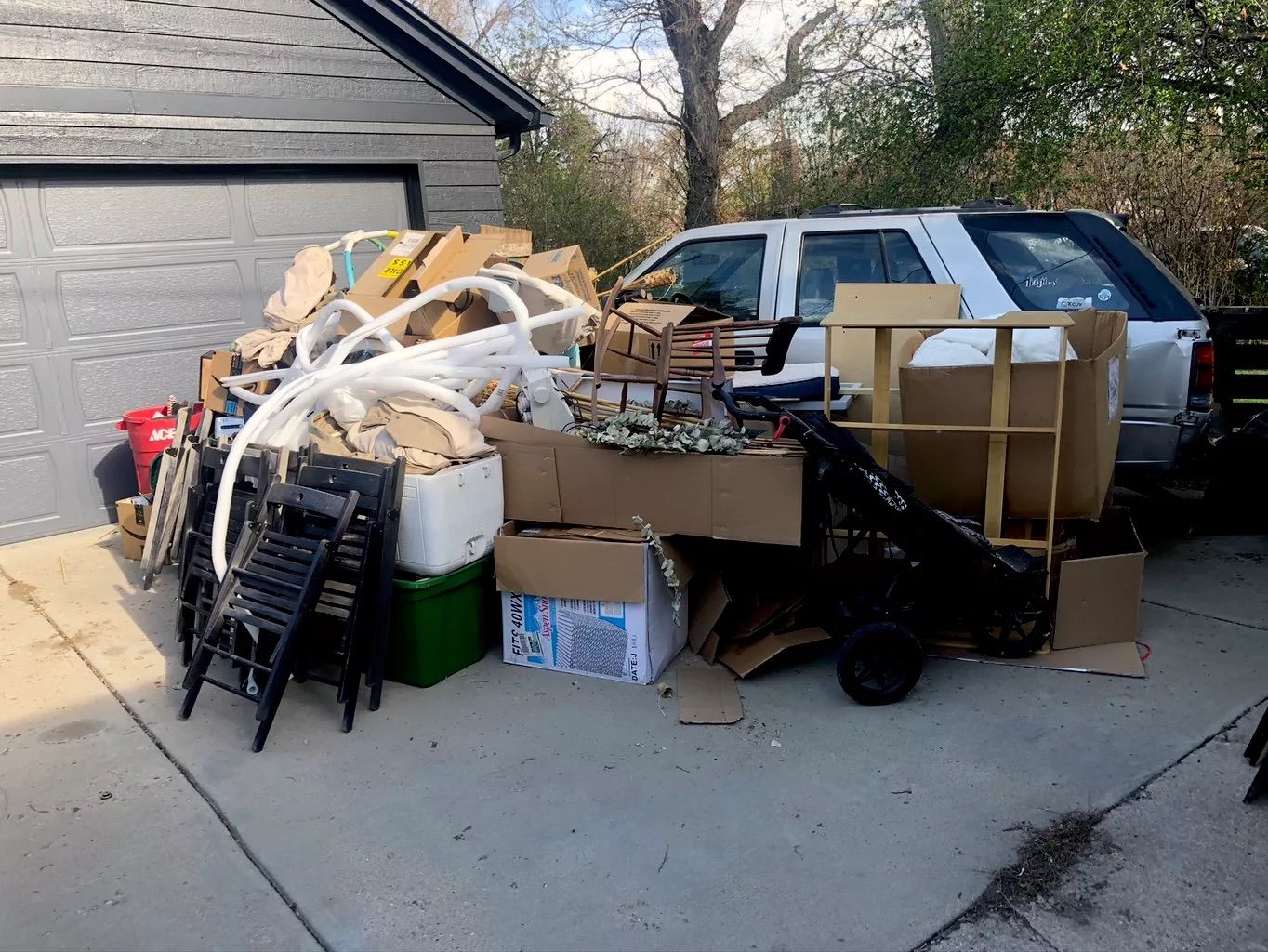 Home | Junk Boss Waste Removal | We’re a professional and reliable junk ...