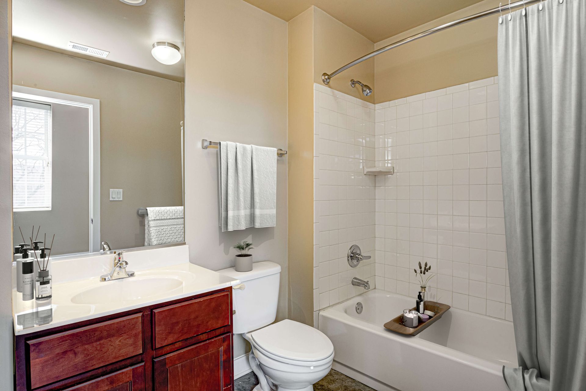 Harding Street Lofts - Apartments Indianapolis, IN | Core Redevelopment