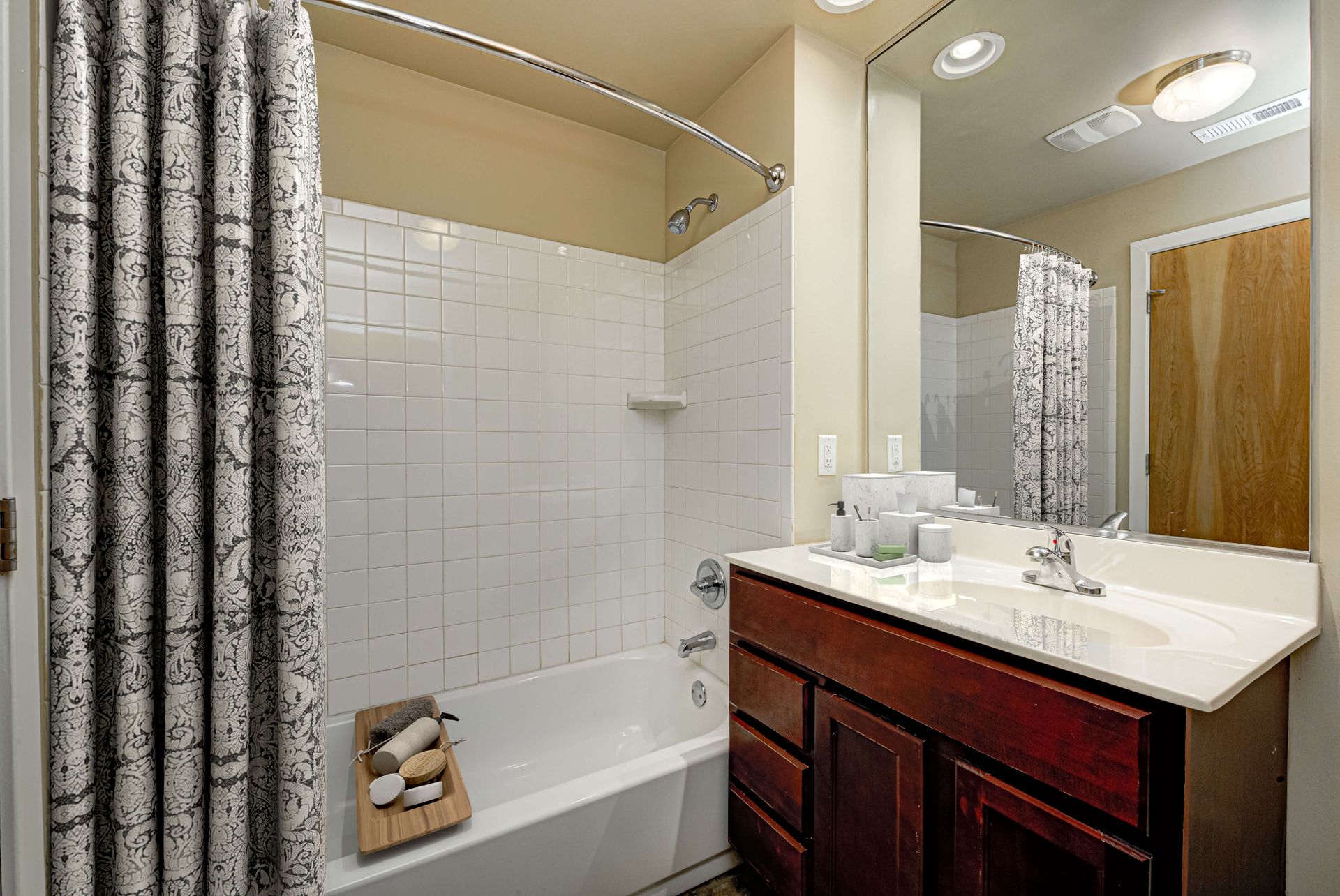 Harding Street Lofts - Apartments Indianapolis, IN | Core Redevelopment