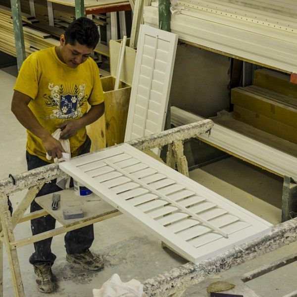 Custom Plantation Shutters | Accent Shutter | Houston TX