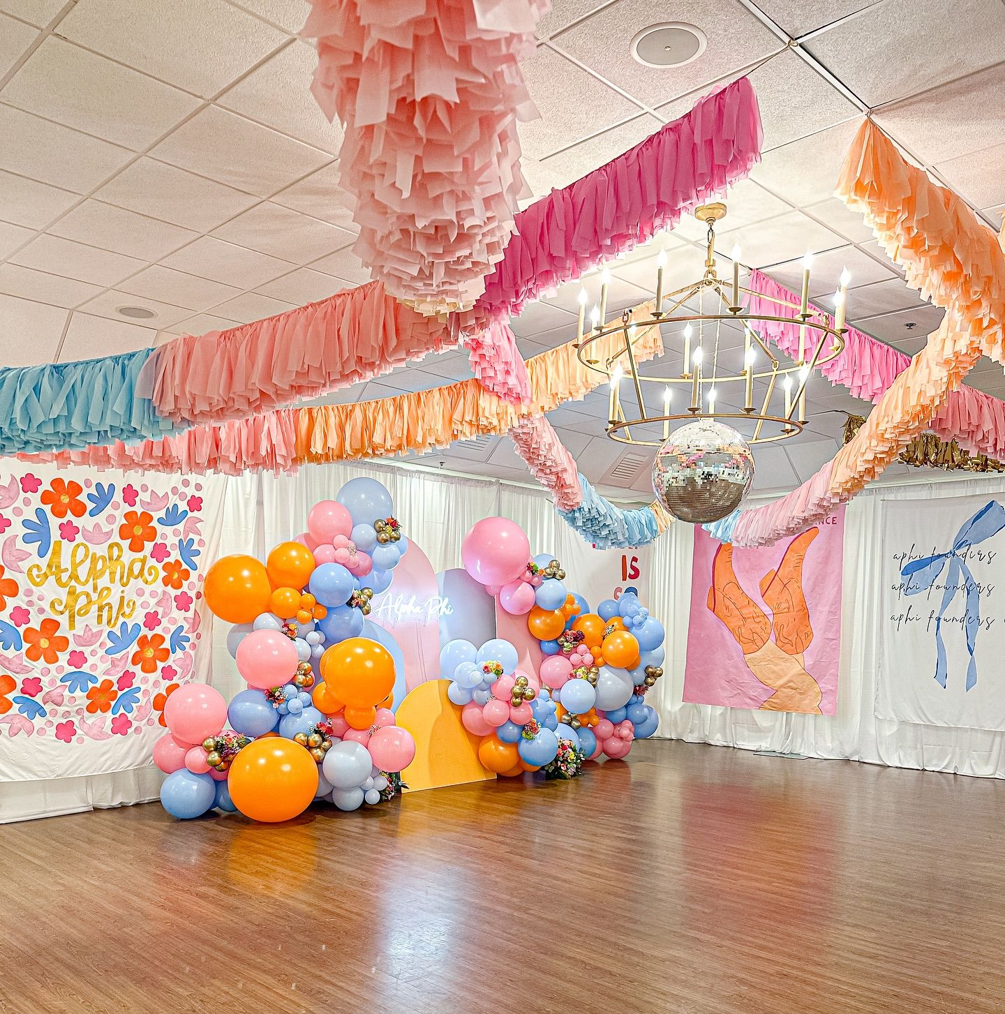 Baylor Sorority Balloon Decor | Custom Event Designs