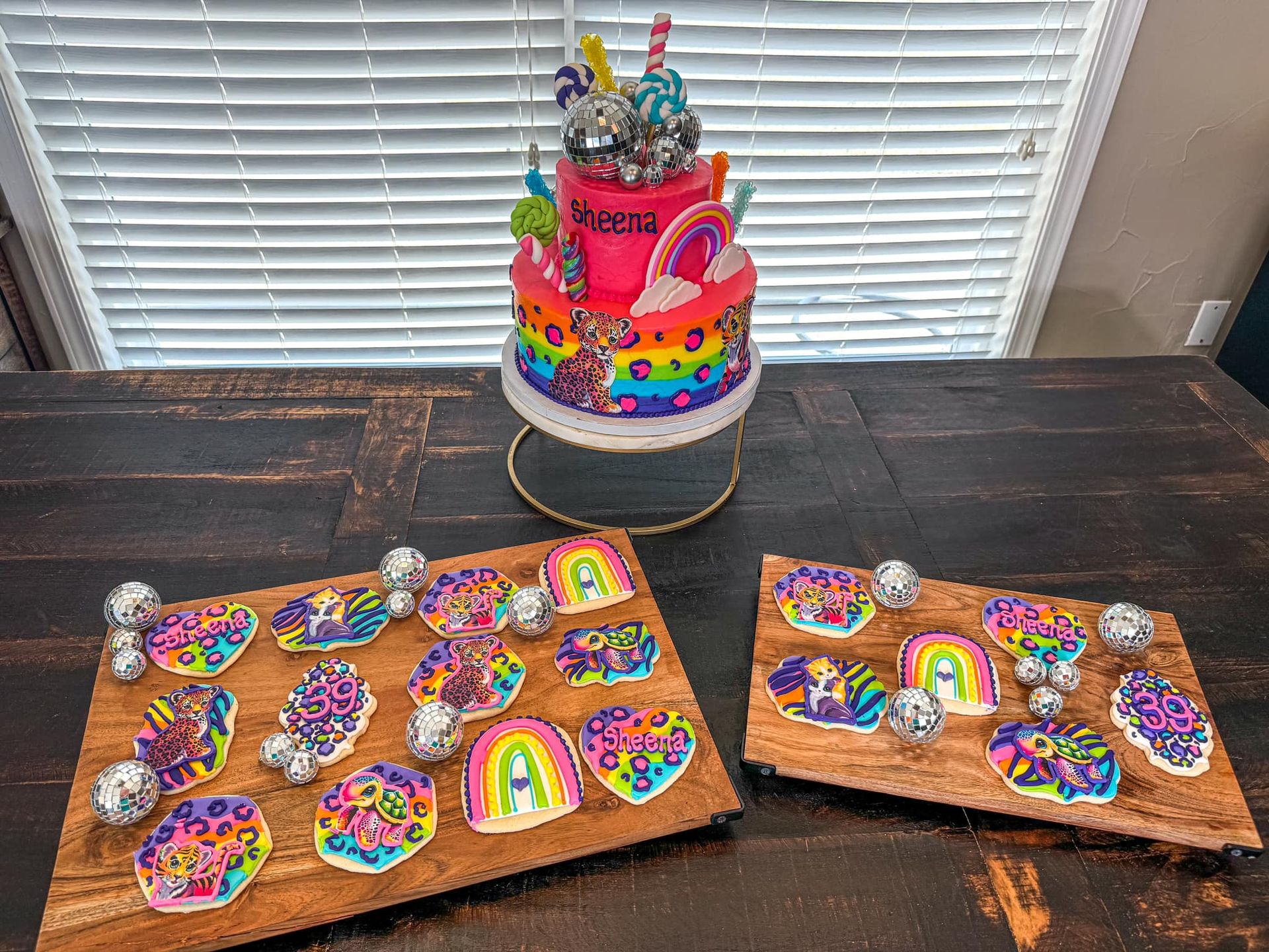 Planning the Ultimate Lisa Frank 90s Birthday Party with Balloons from ...