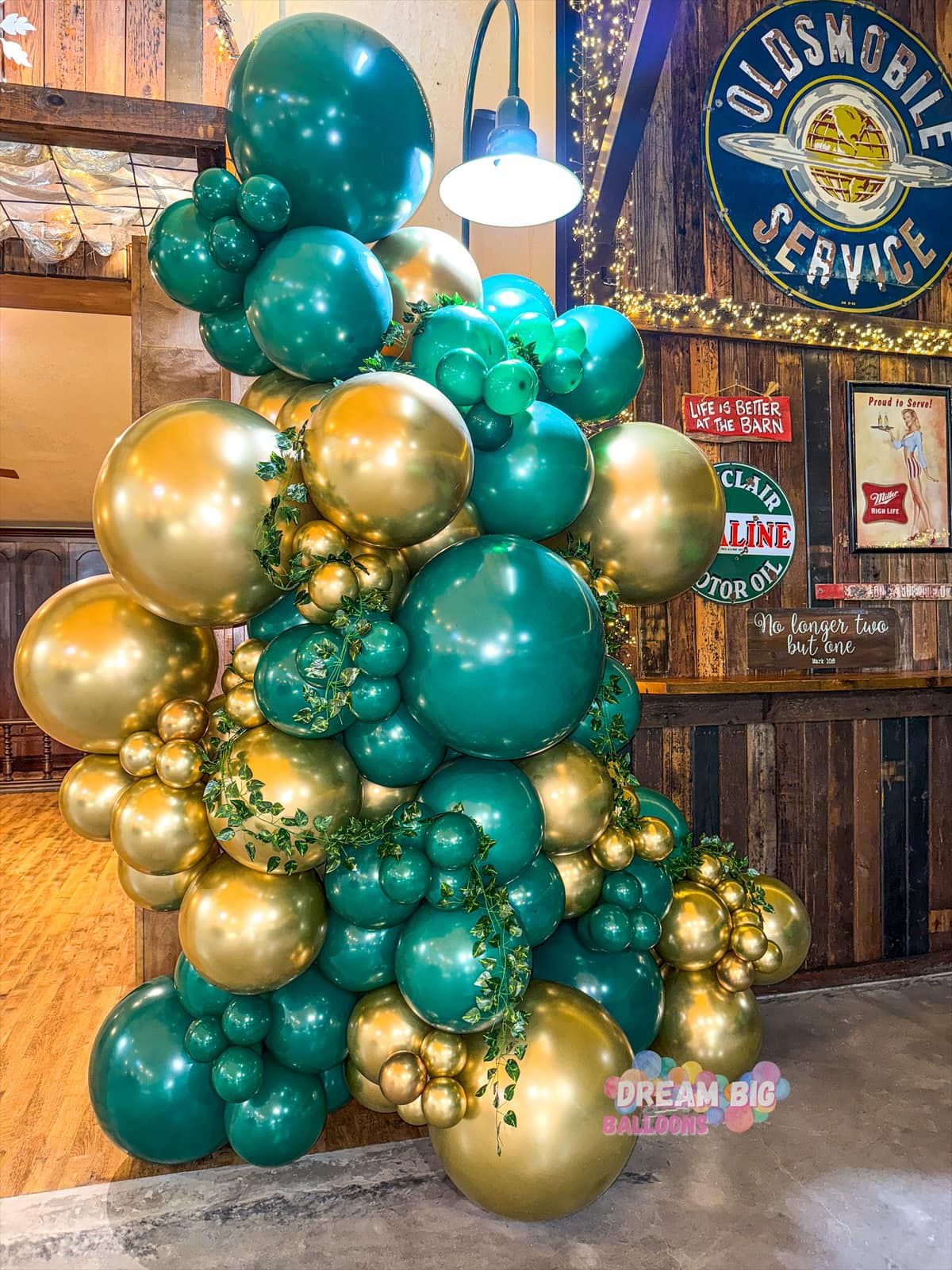 Balloon Decor Gallery | Dream Big Balloons in Waco, Texas