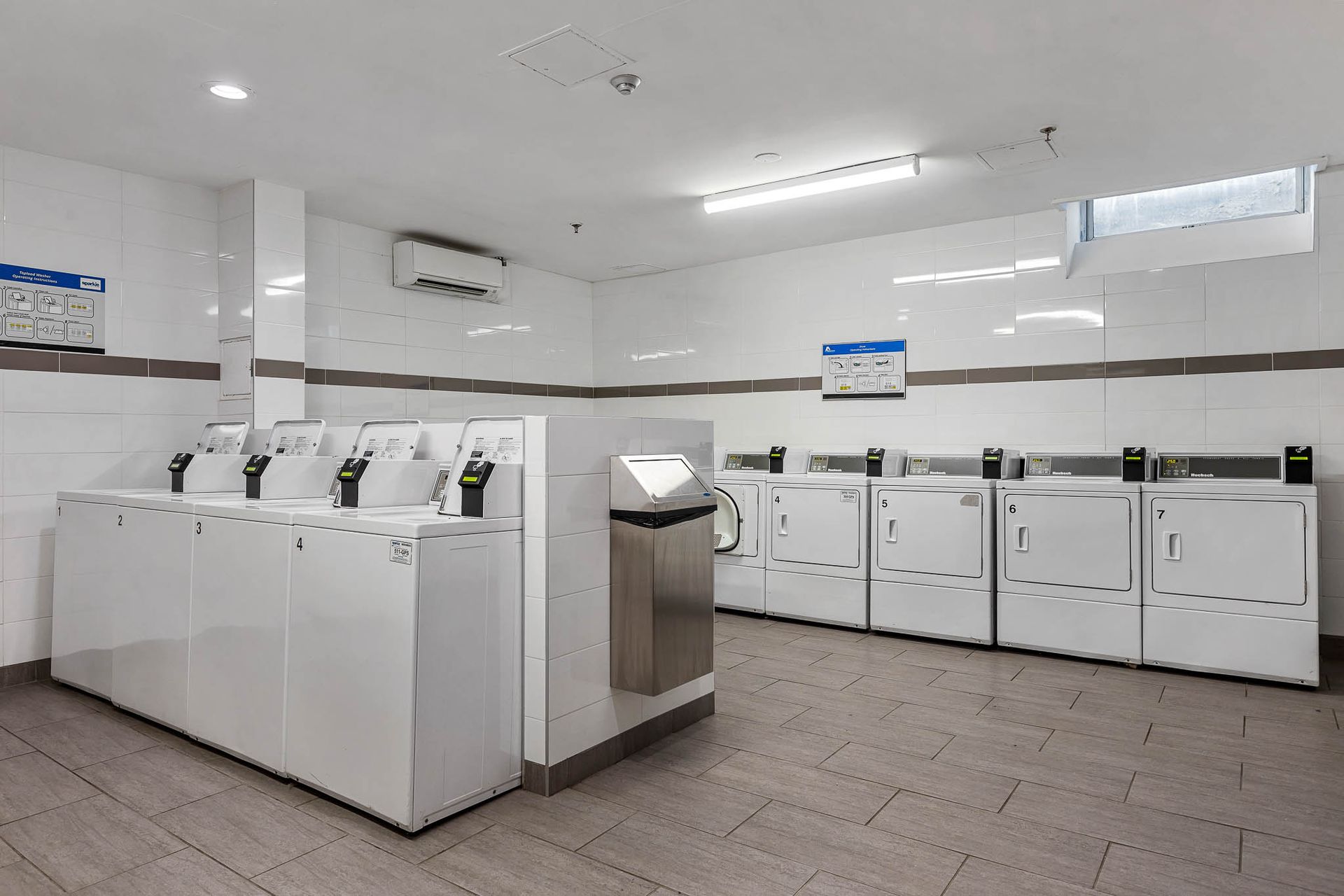 Suite and Building Pictures Gallery | 2181 Navaho Drive, Ottawa