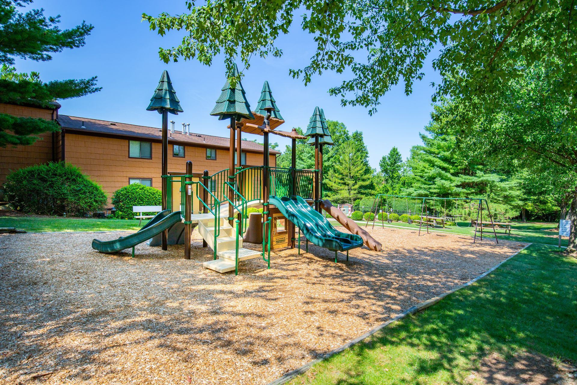 Rustic Ridge Apartments in Rockaway, NJ | Apartments in Dover, NJ