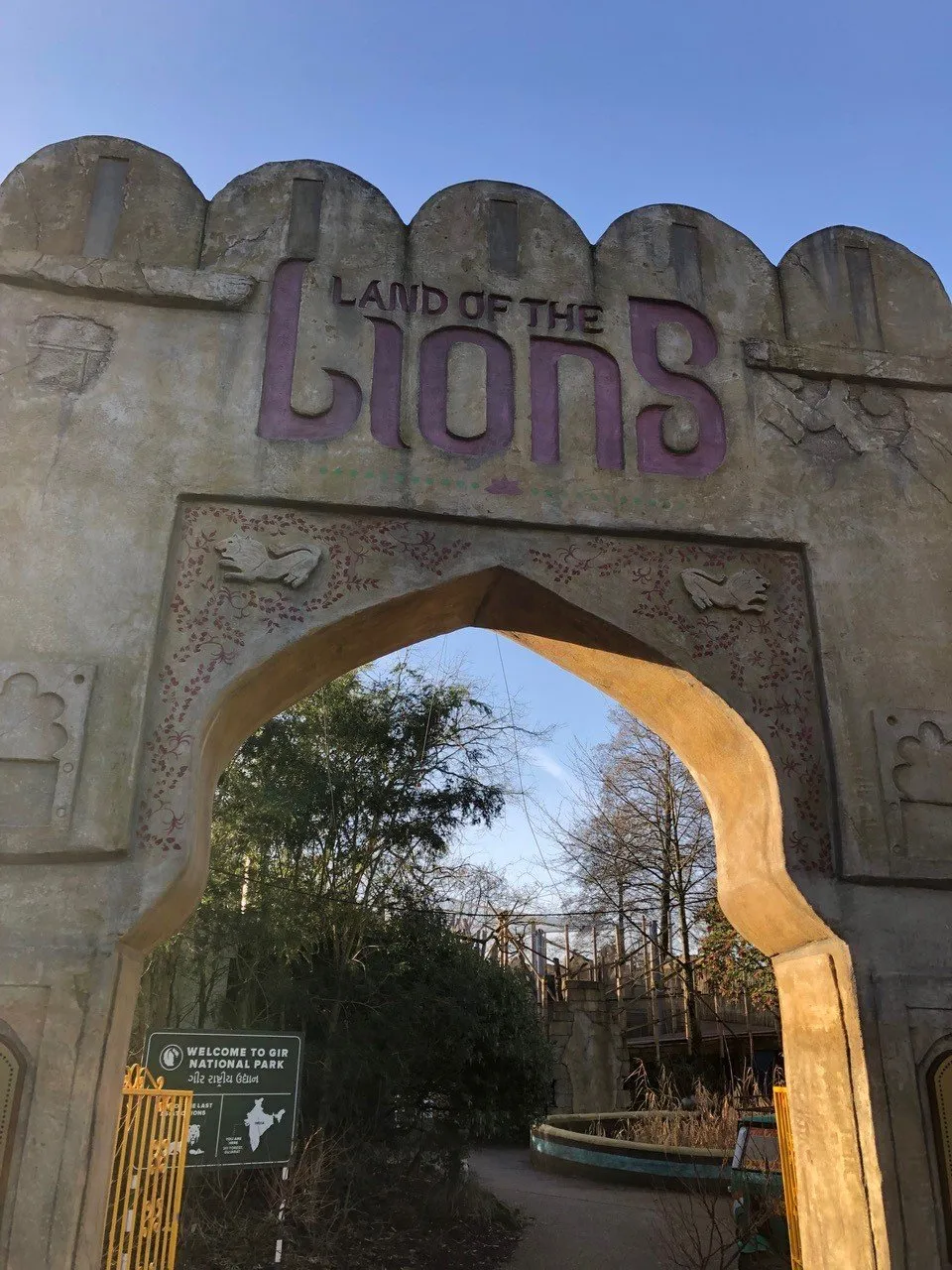 Artificial Rockwork & Theming Services | Alan Bishop THEMEWORKS Ltd