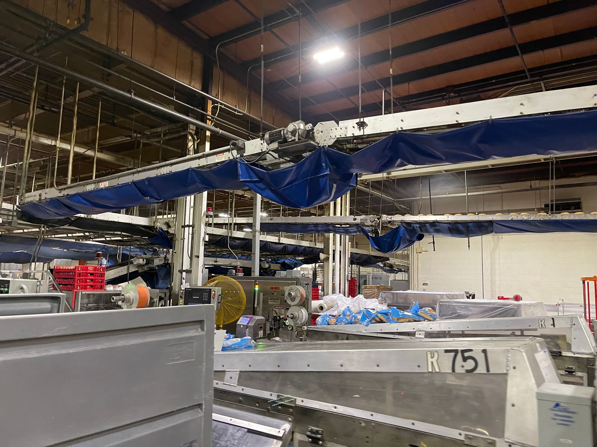 Dotro Tarps | Enhance Cleanliness & Safety in Conveyor Systems