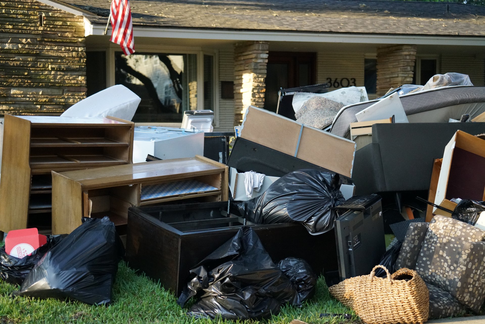 Dallas Junk Removal Company | Junk Quest