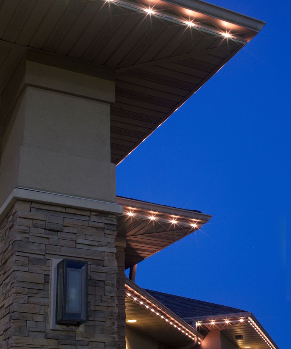 Permanent Roofline Outdoor Lighting