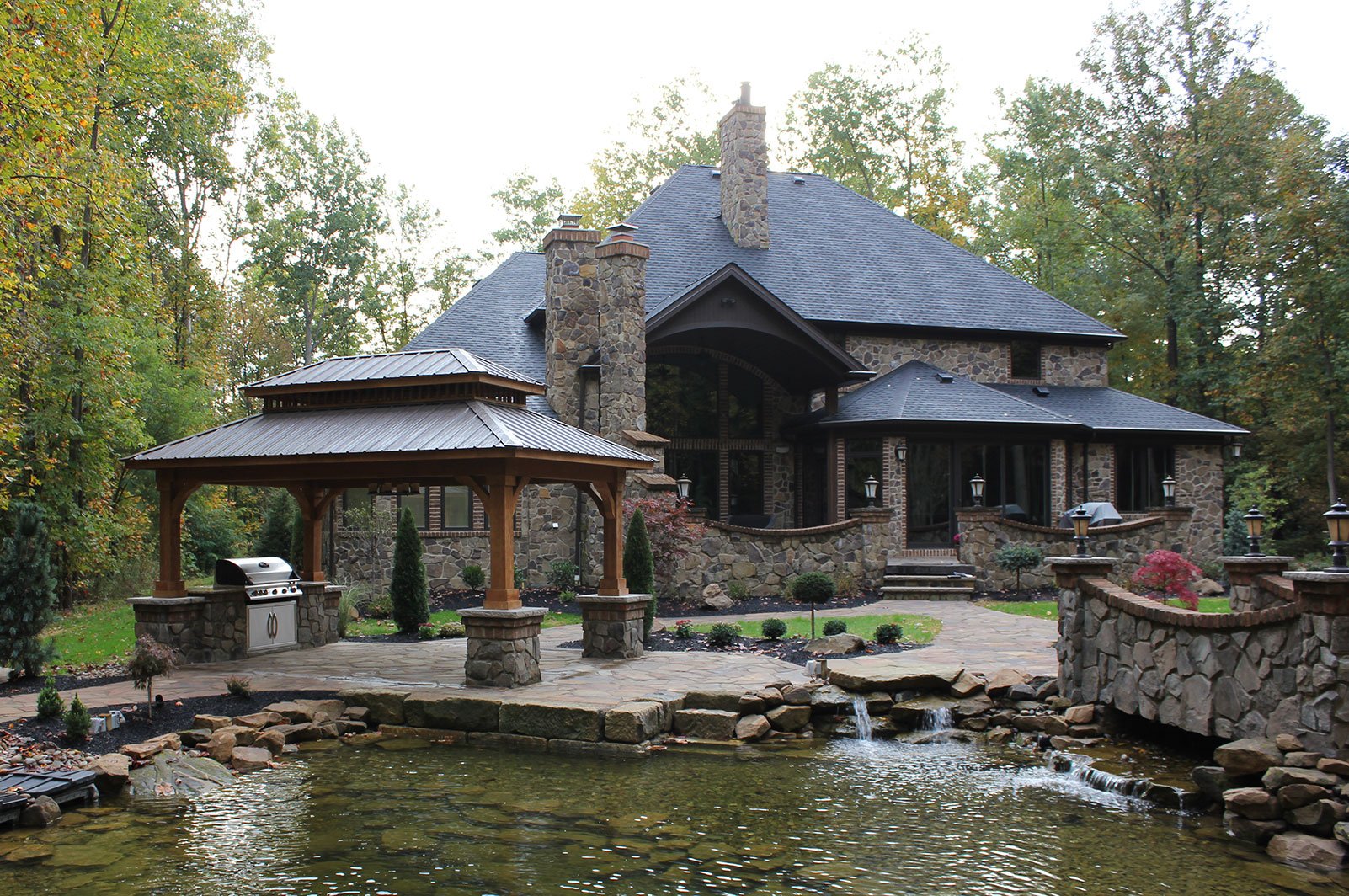 Outdoor Structure Cascade Wood Pavilion for Columbus Ohio