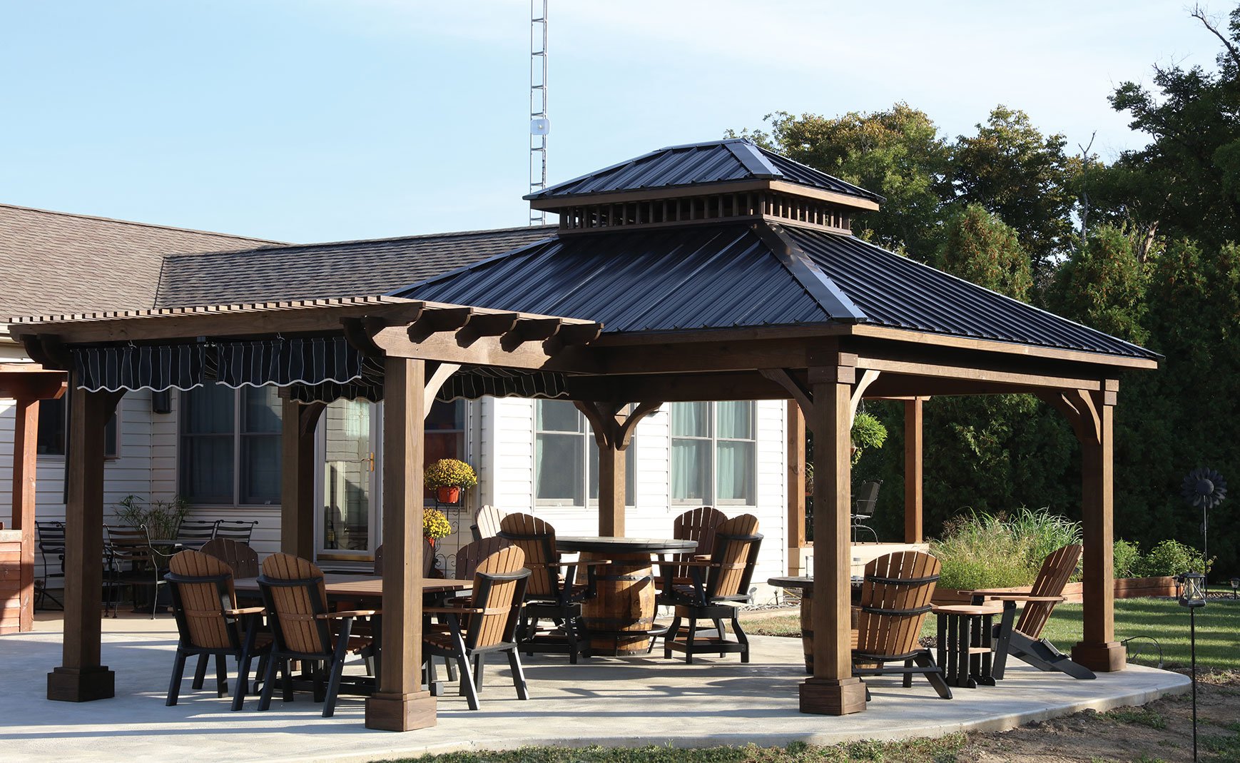 Outdoor Structure Cascade Wood Pavilion for Columbus Ohio
