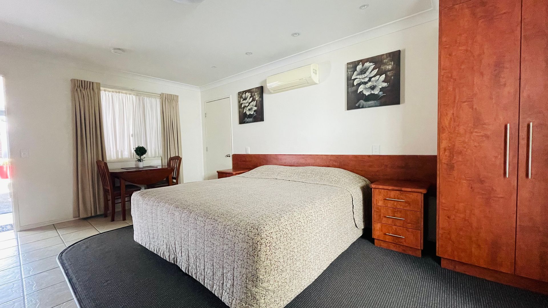 Motel Myall Dalby - Motel Accommodation