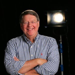 How to Choose the Right Screen & Projector