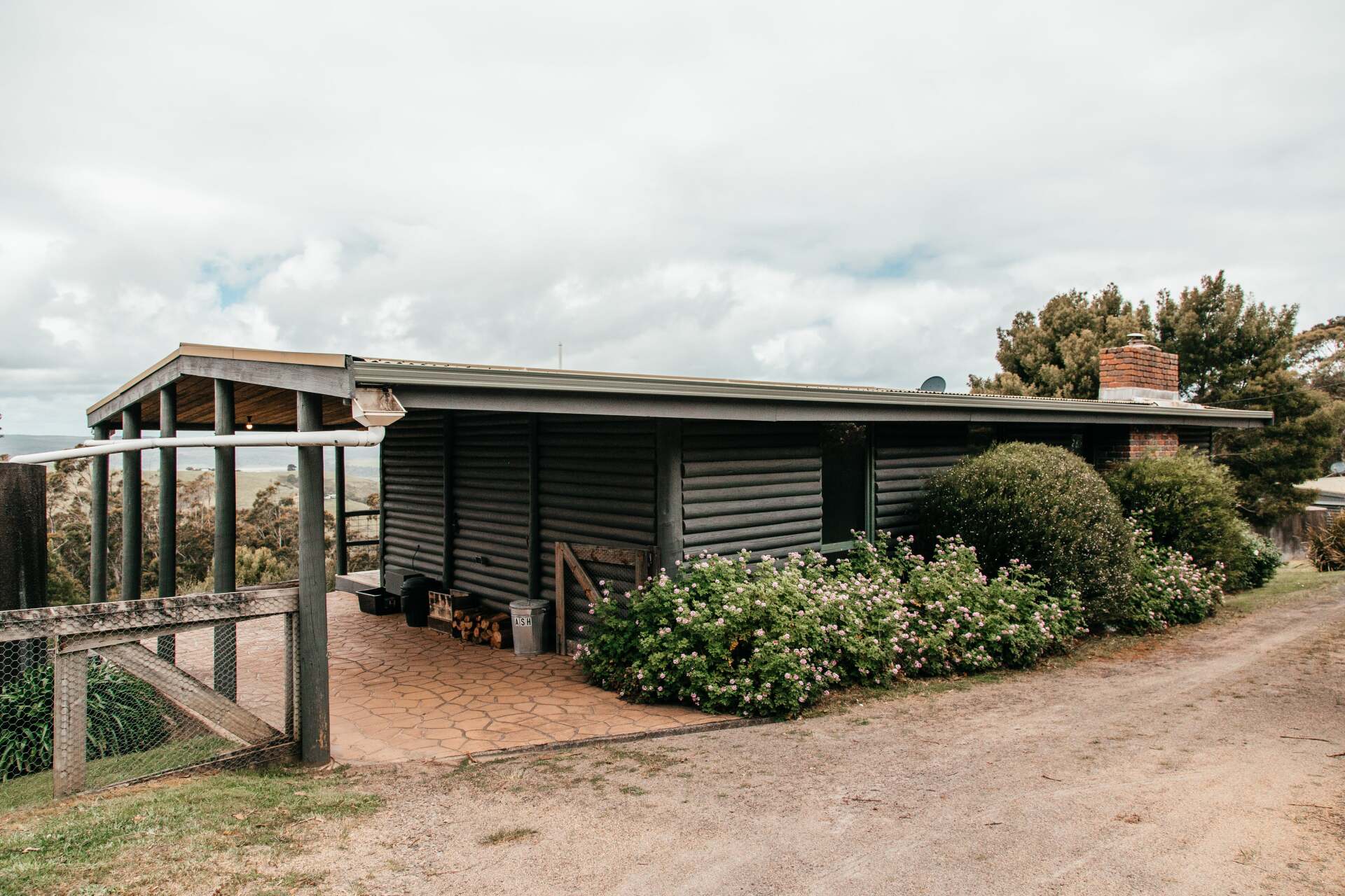 Great Ocean Road Accommodation - Glenaire Cottages Holiday Homes