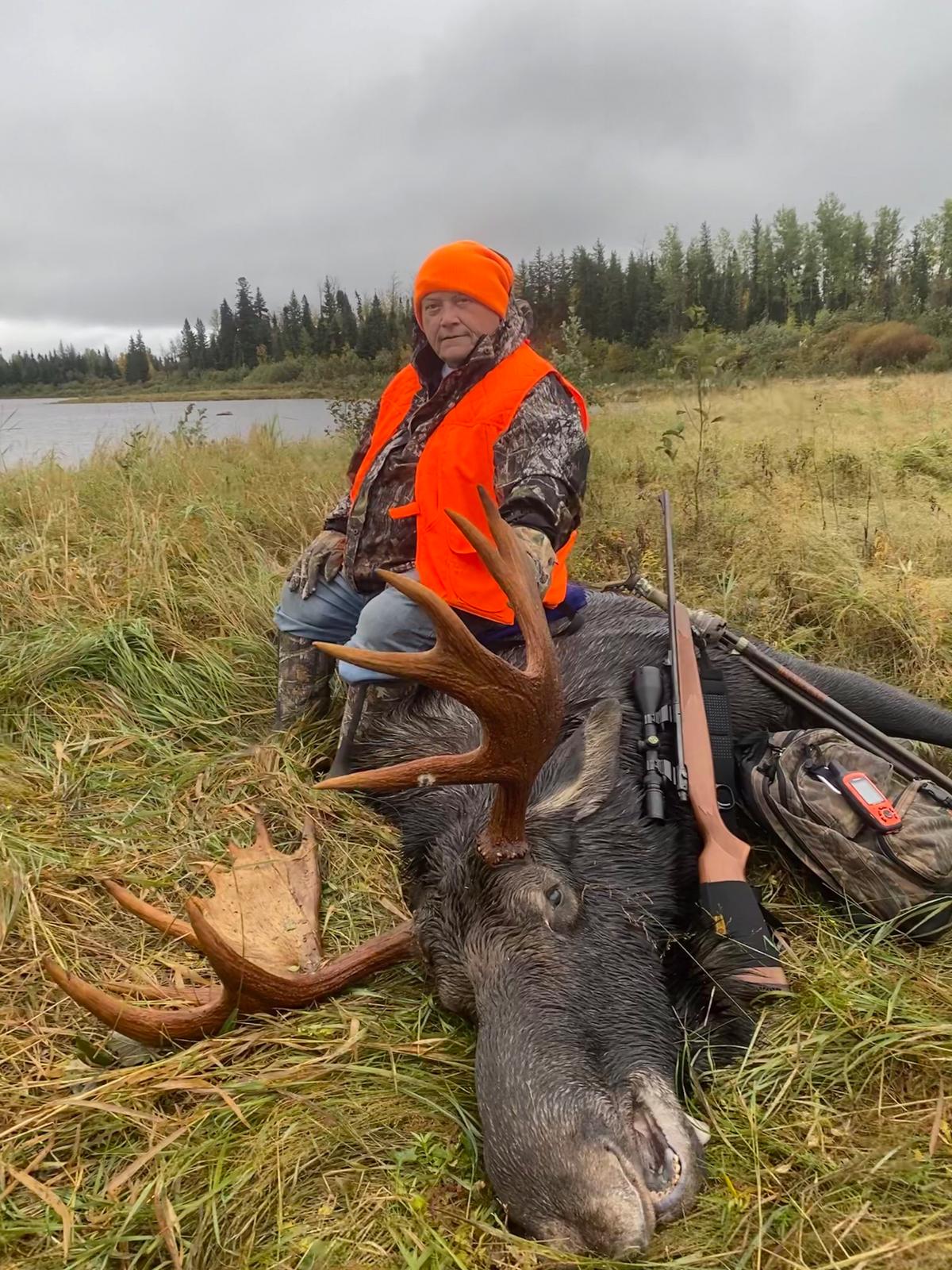 Nakina, Ontario Canada Moose Hunt, Canada Moose Hunting, Guide