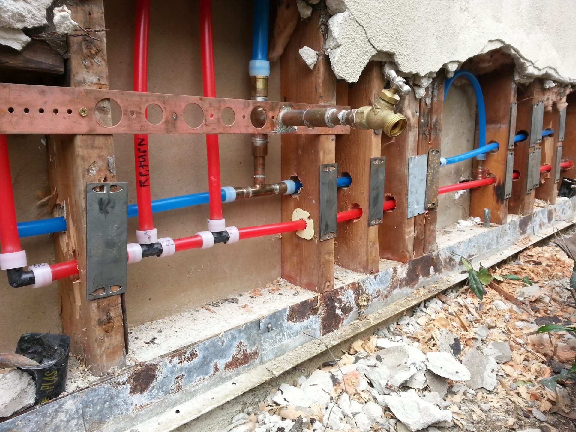 PEX Repipe | San Clemente, CA | Lomonaco Coast Plumbing
