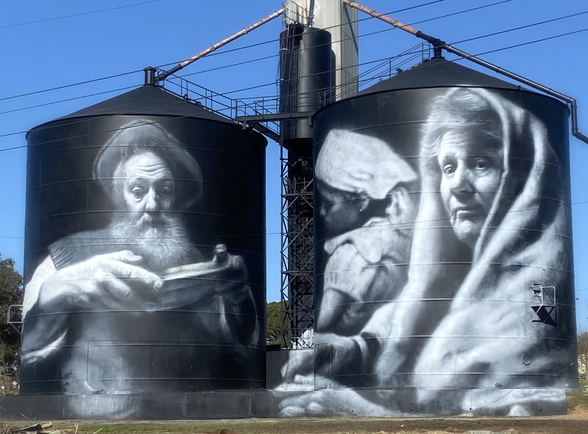 St Arnaud Silo Art