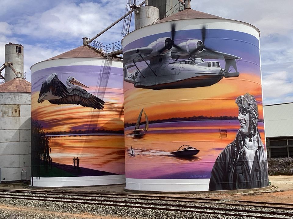 Graincorp Silo Art Lake Boga