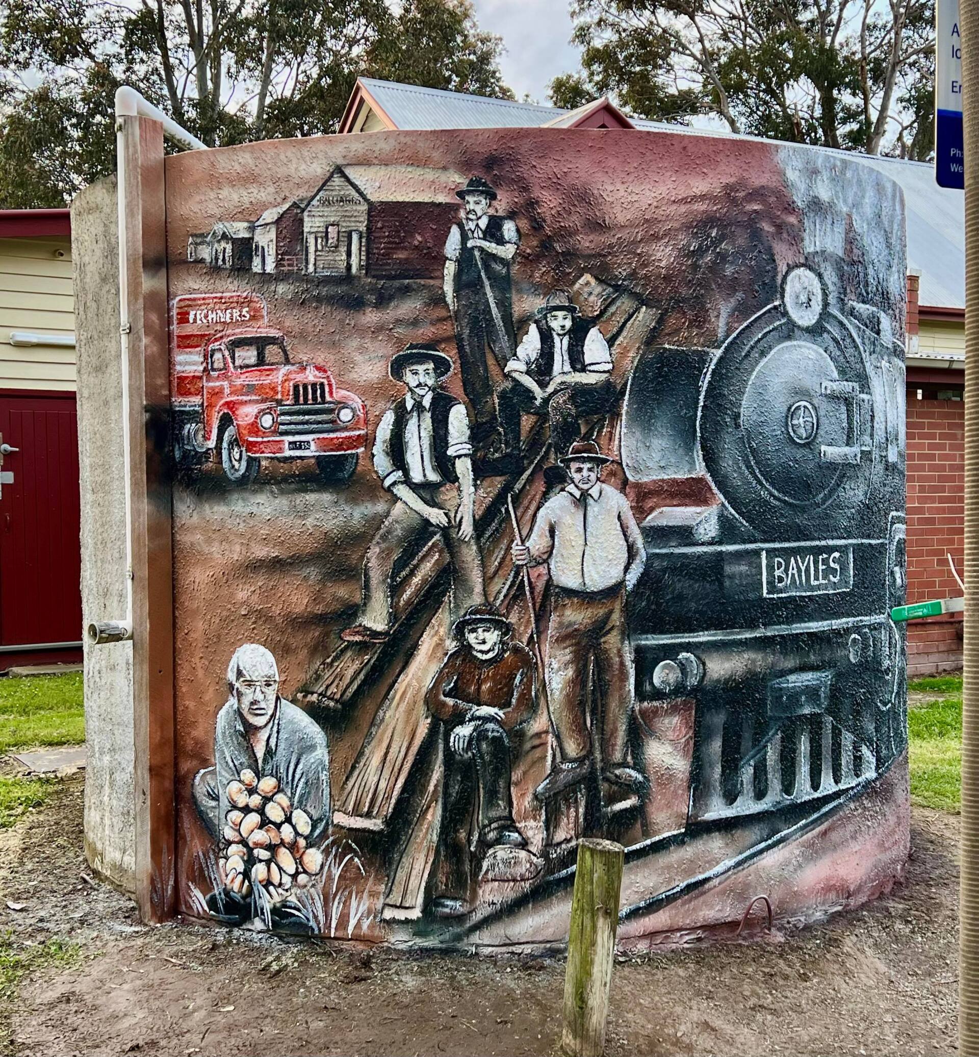 Bayles Water Tank Art