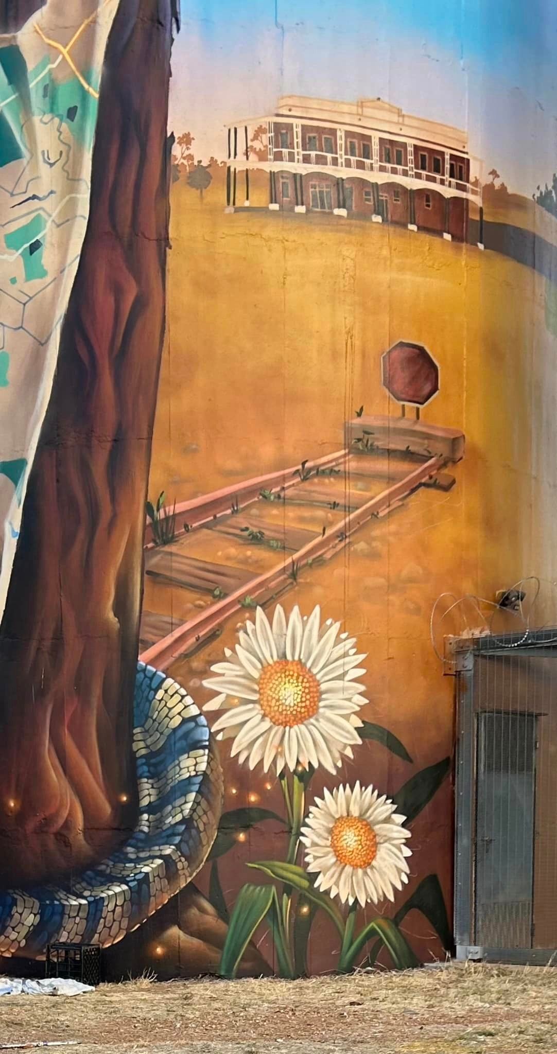 Tottenham Water Tank Art