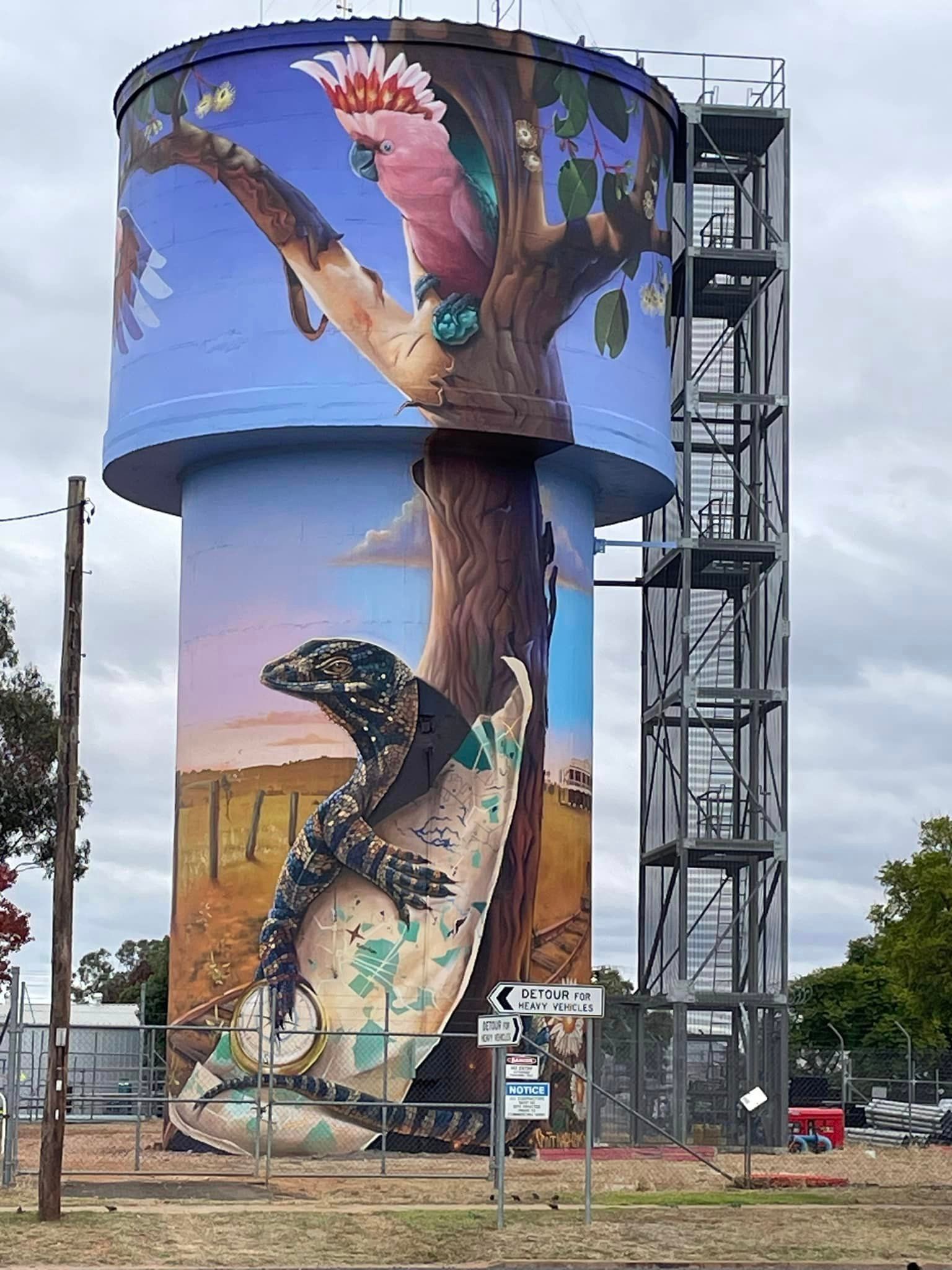 Tottenham Water Tank Art