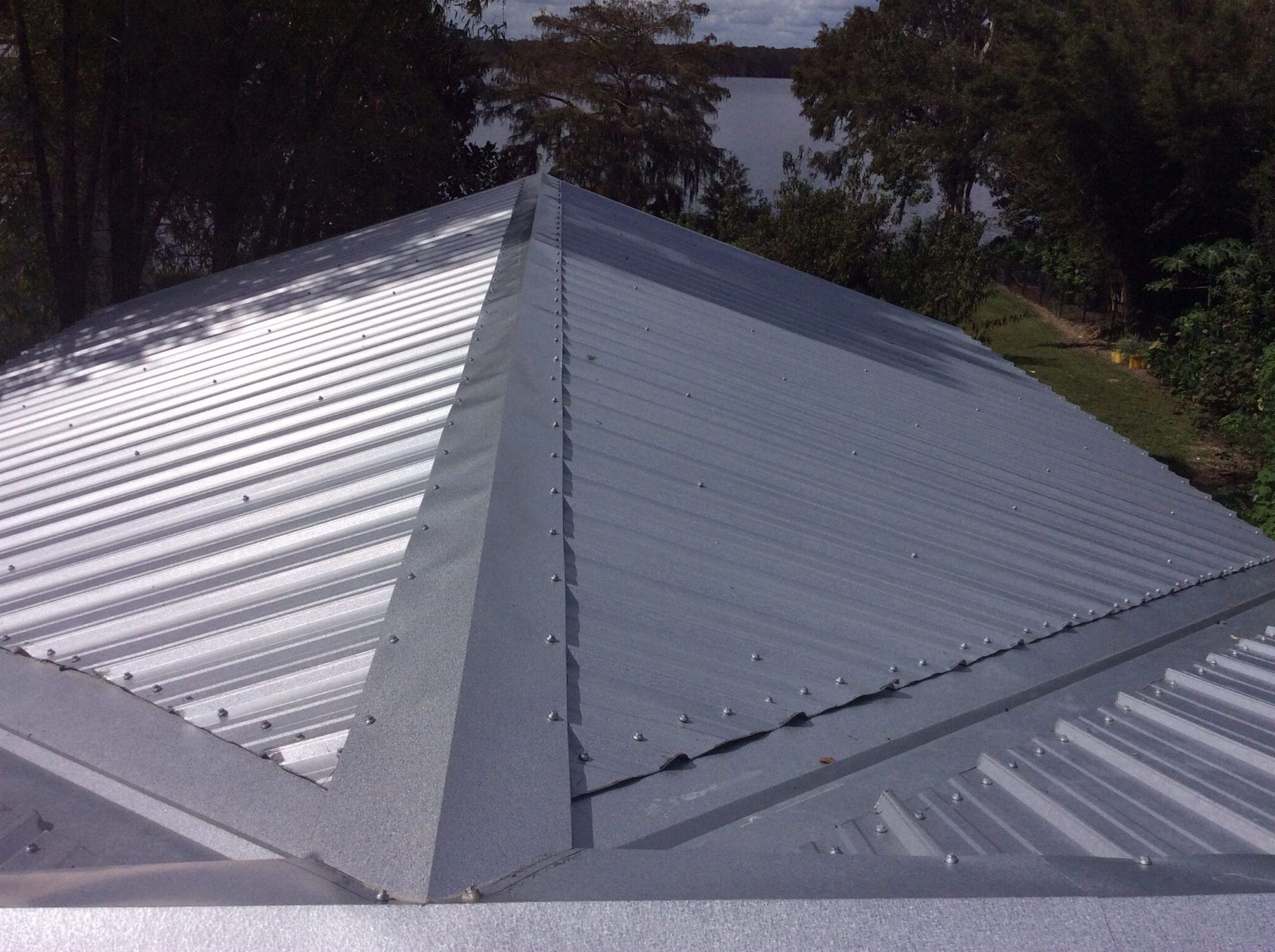 Ag / Multi-Rib Panels Photo Gallery | Best Roofing Materials | Orlando