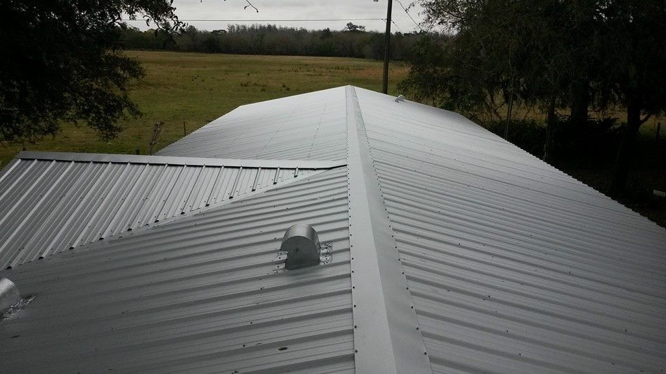 Ag / Multi-Rib Panels Photo Gallery | Best Roofing Materials | Orlando