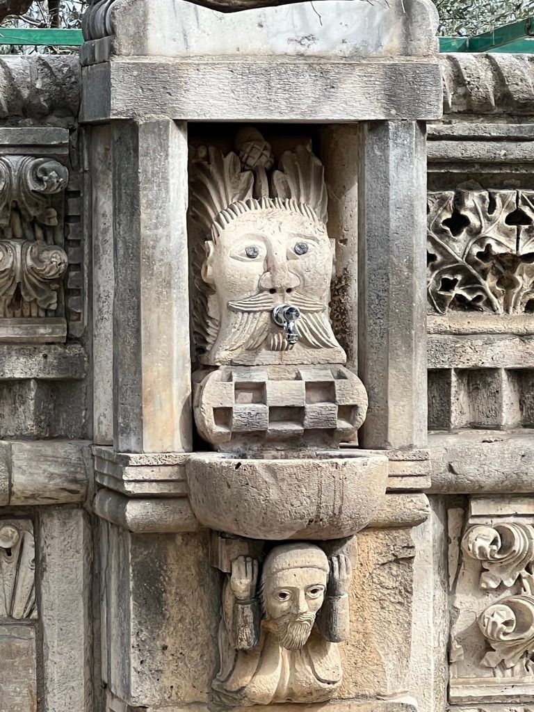 Privatne ture u Splitu, Solinu i Dalmaciji na hrvatski. Split Guide