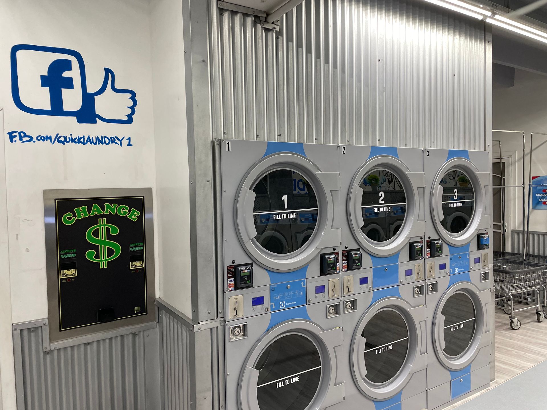 Quick Laundry: #1 Laundromat in Phoenix | Wash & Fold