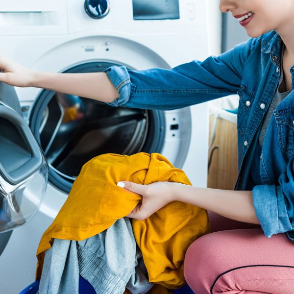 Quick Laundry: #1 Laundromat in Phoenix | Wash & Fold