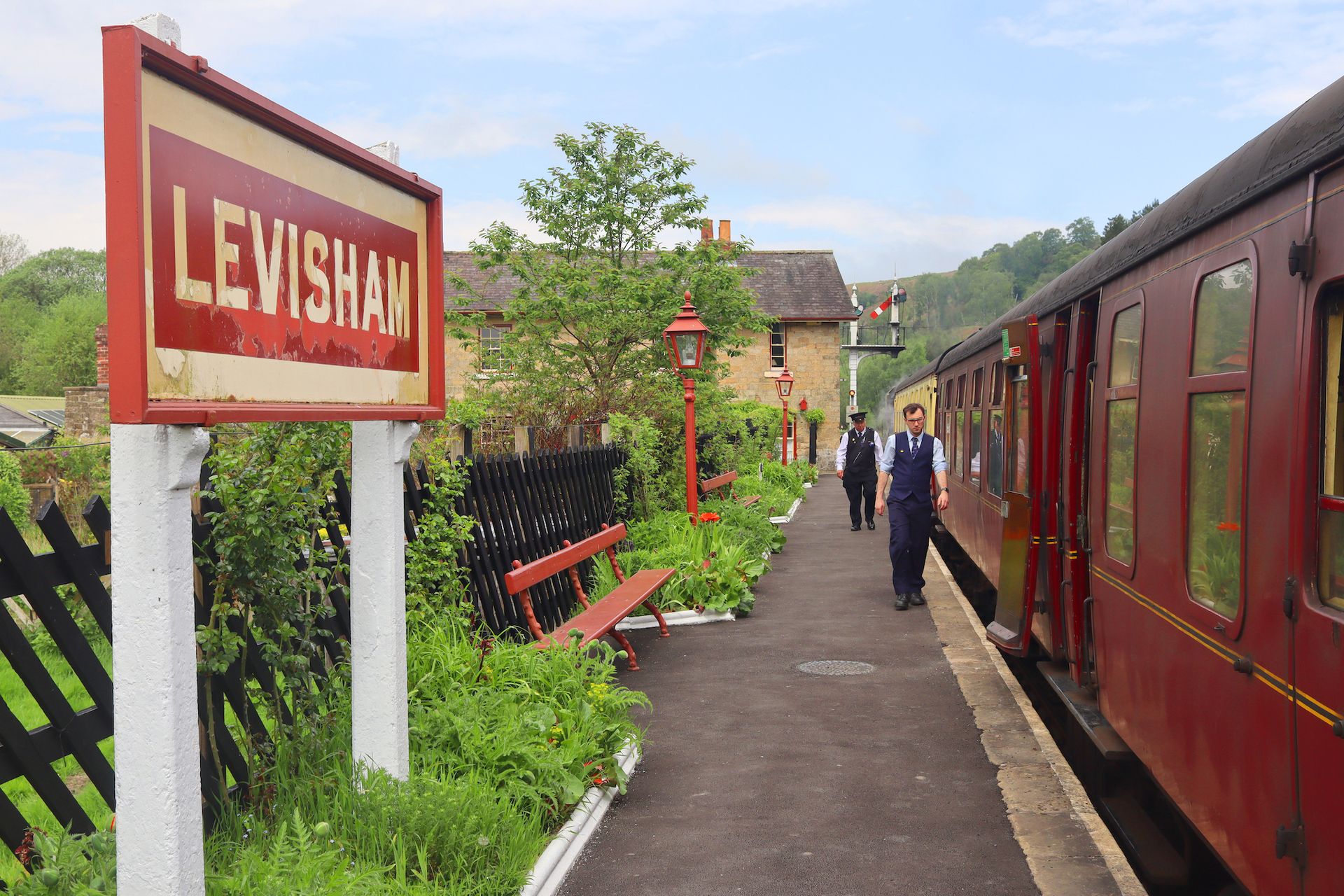 LOCAL AREA :: The Horseshoe Inn, Levisham - Country Pub with Rooms