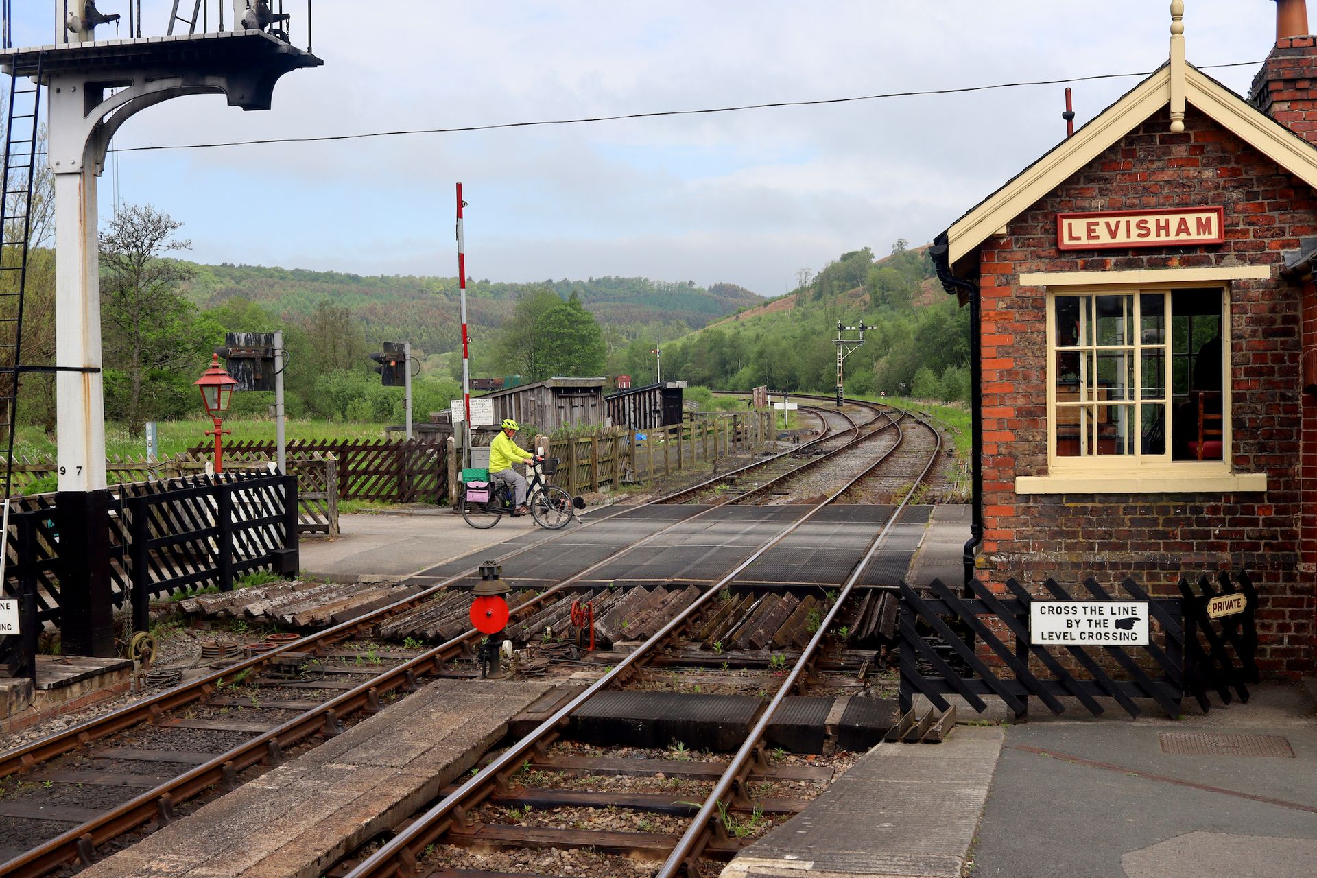 LOCAL AREA :: The Horseshoe Inn, Levisham - Country Pub with Rooms