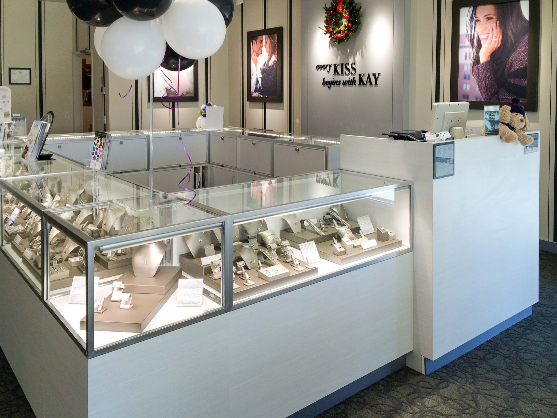 Custom Displays | PFI InStore Companies | NA
