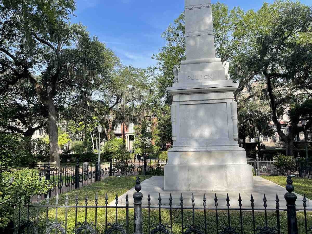 Monterey Square - Official Savannah Georgia Guide