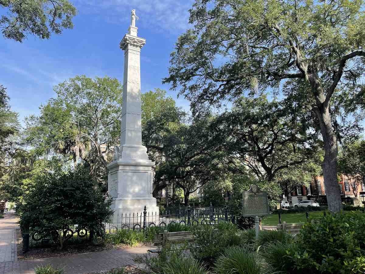 Monterey Square - Official Savannah Georgia Guide