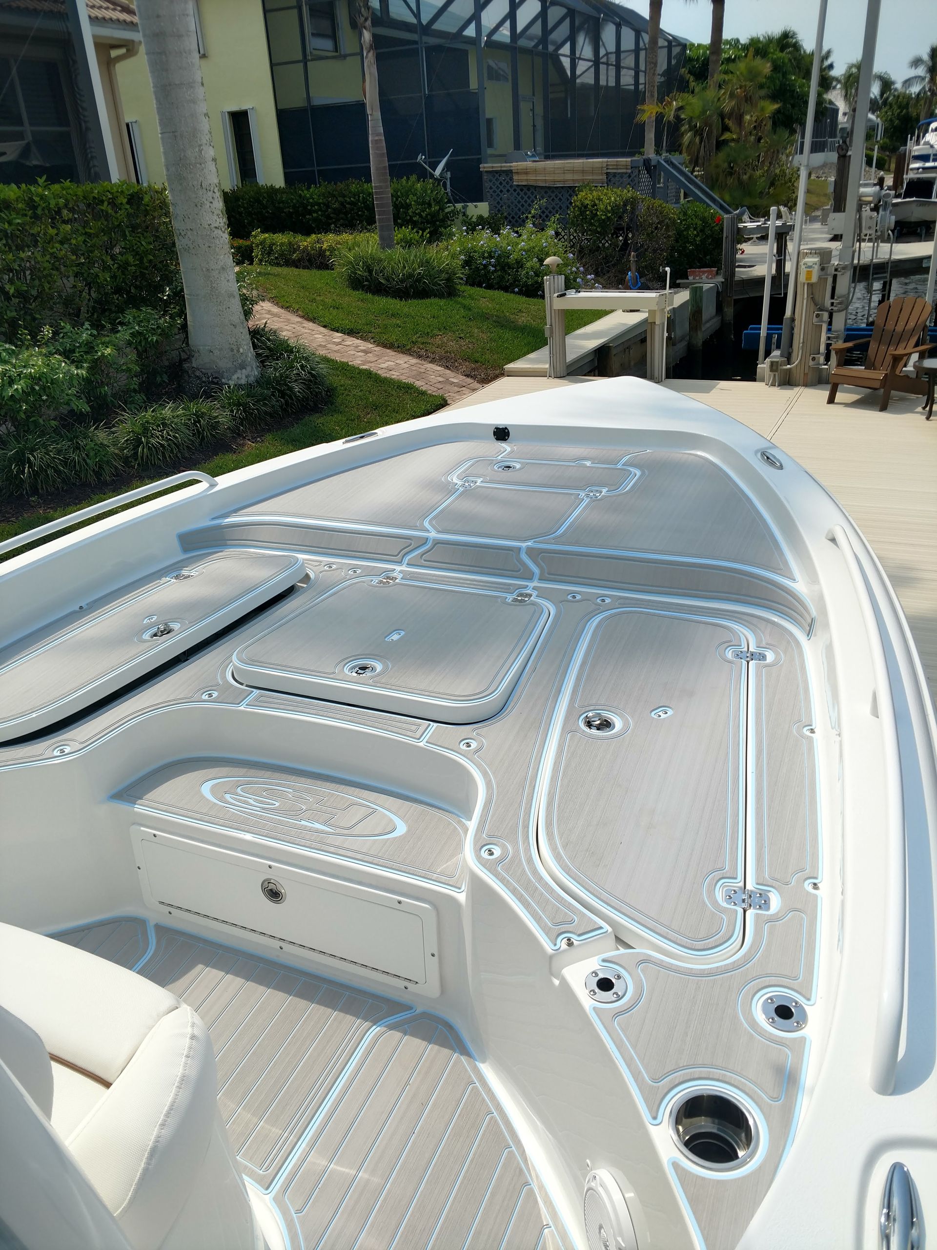 HydraFoam - Boat Foam Decking | Premium Marine Decking