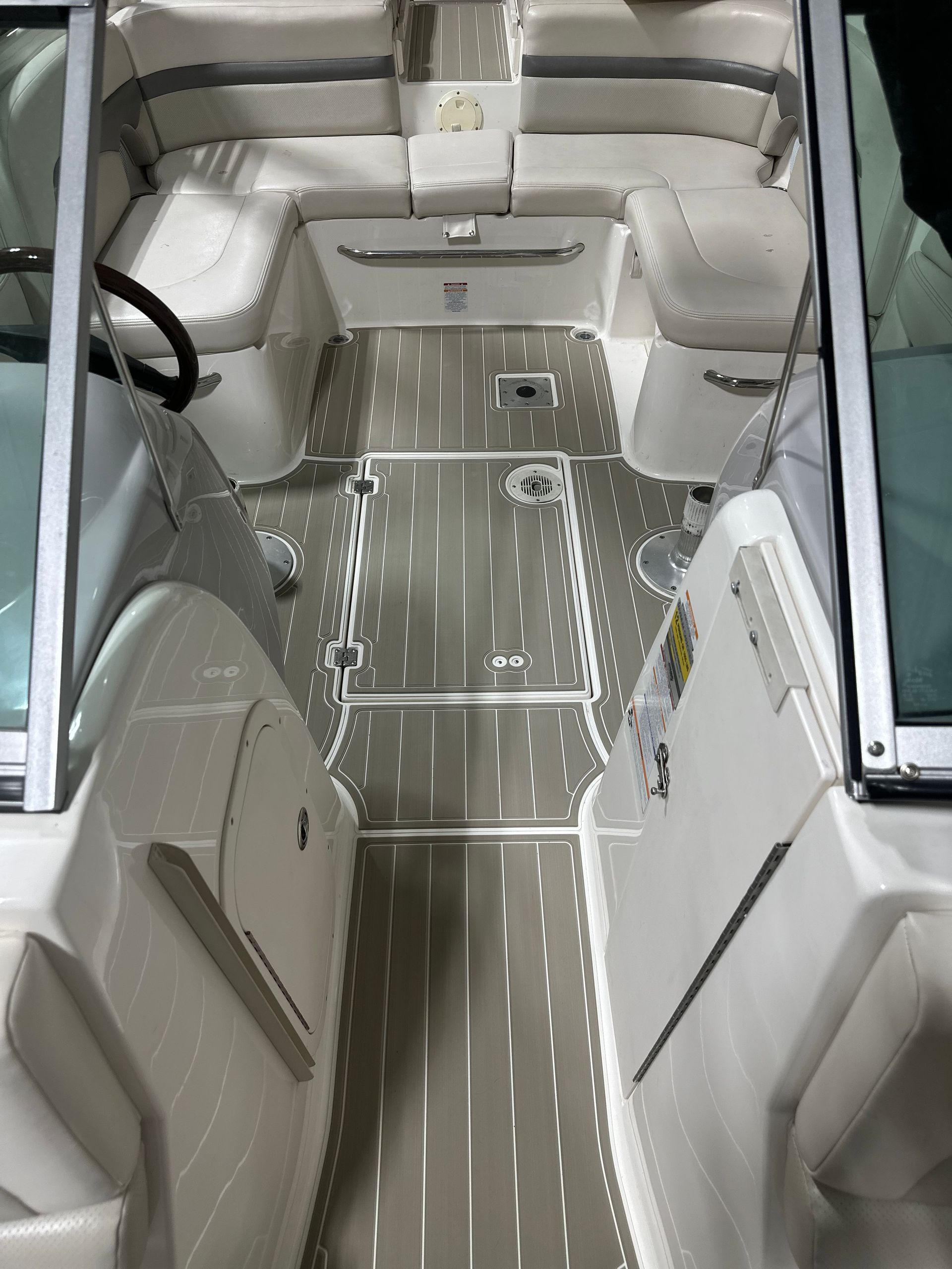 HydraFoam Gallery - Visualize Your Marine Decking Possibilities