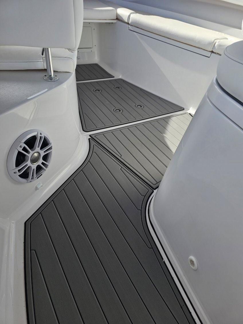 HydraFoam Gallery - Visualize Your Marine Decking Possibilities